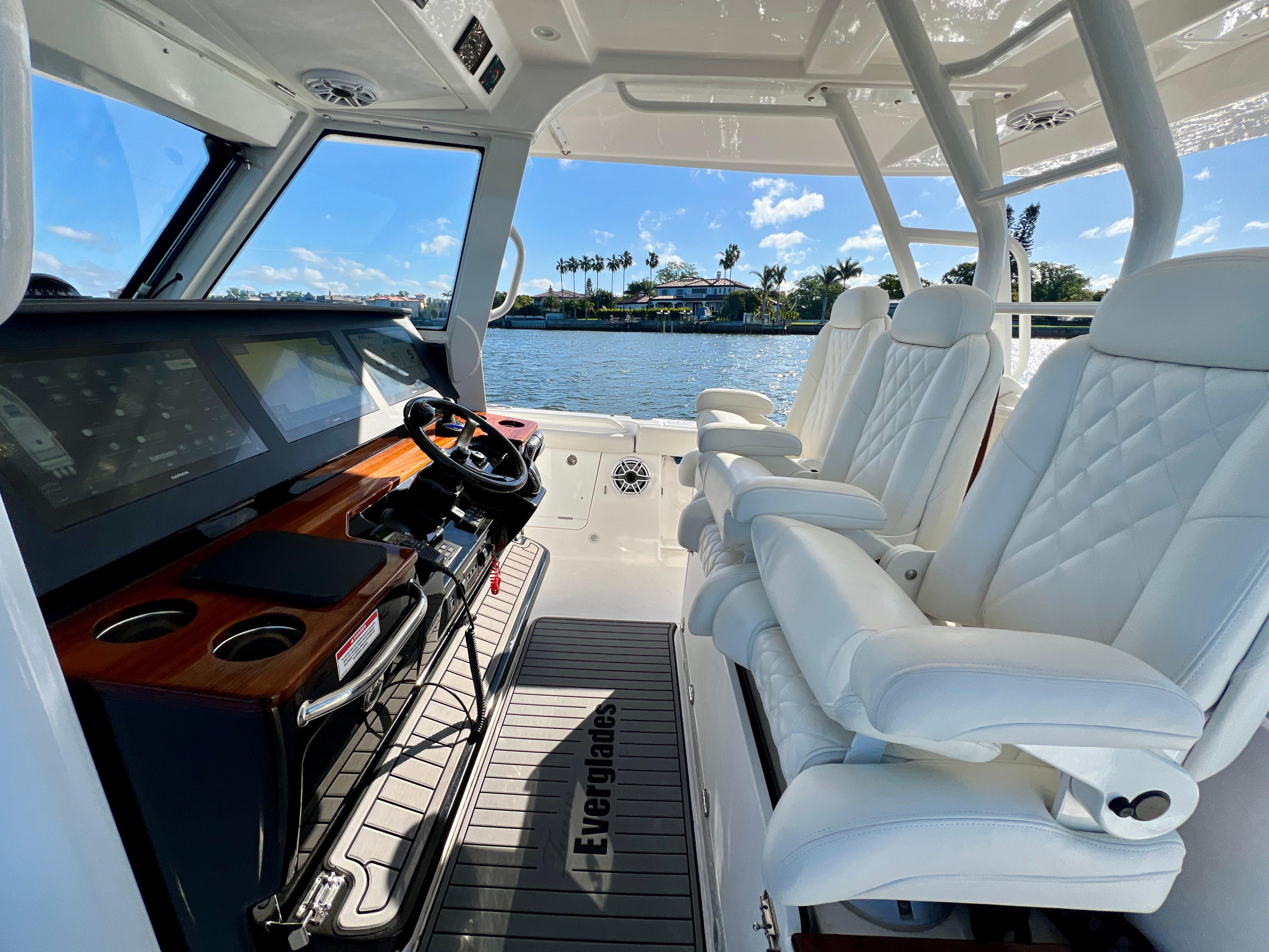 2021 Everglades 395cc Center Console for sale - YachtWorld