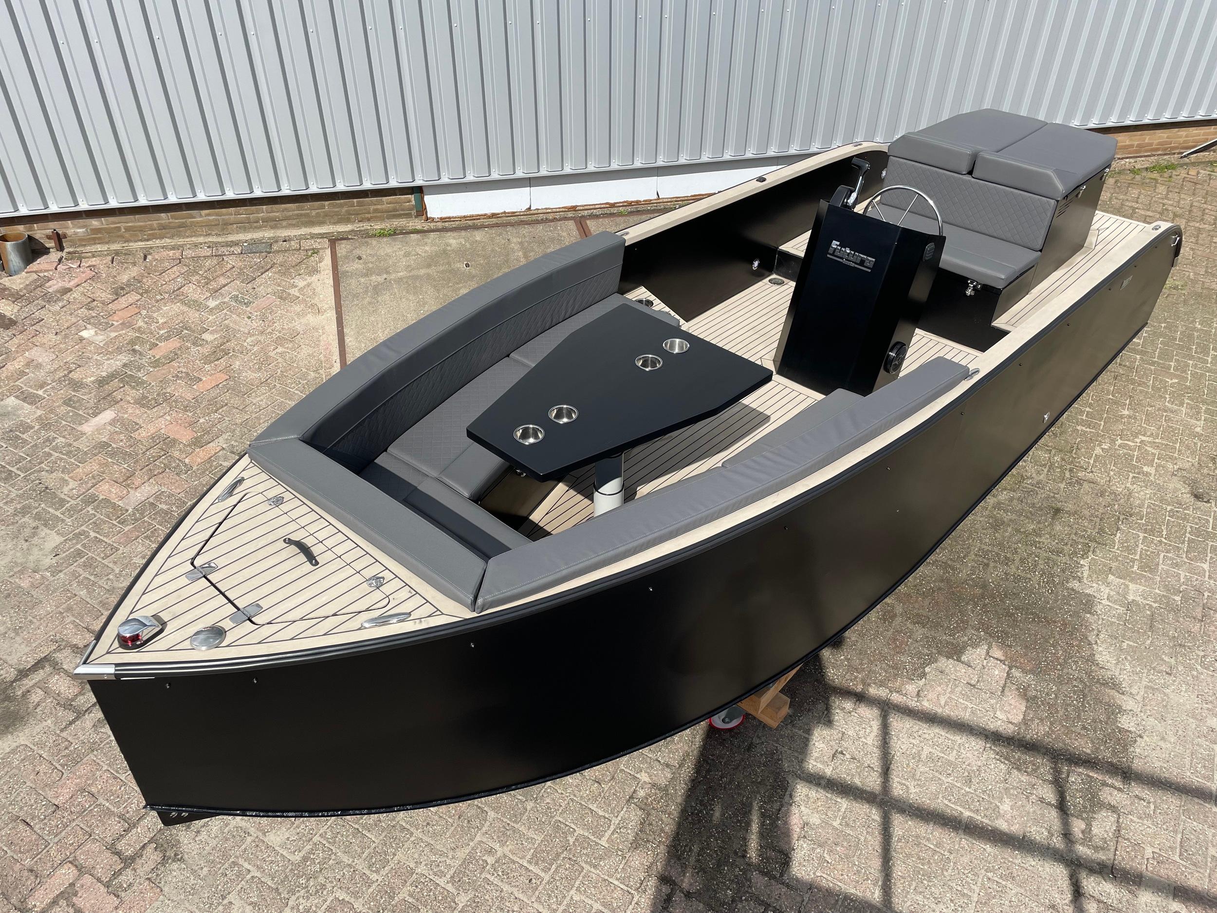 Nieuw 2022 Futuro ZX20 Lounge In verkoophaven, Nederland 56,845 ...