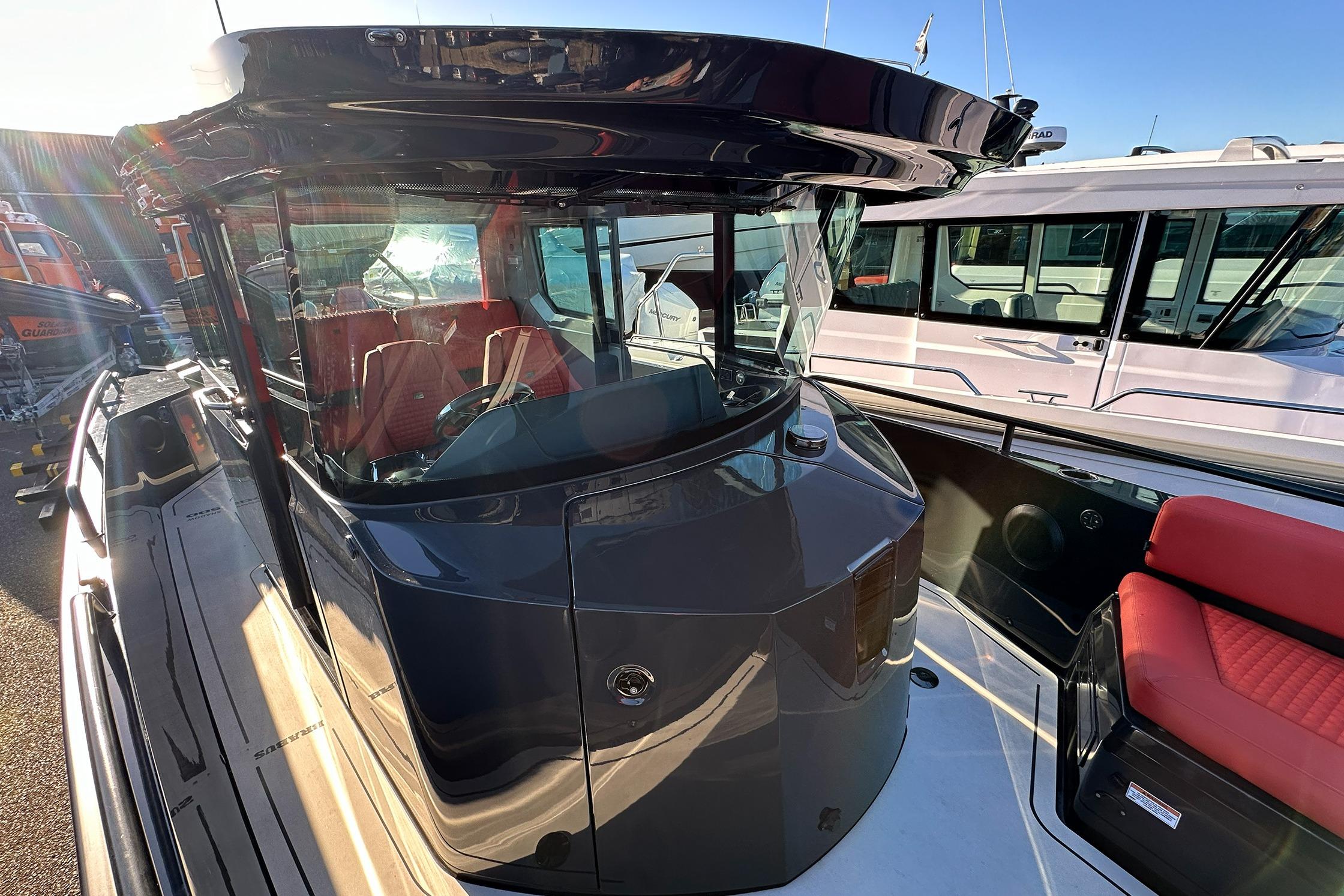 BRABUS Shadow 500 | 2021 | 10m - Devon | Boatshop24