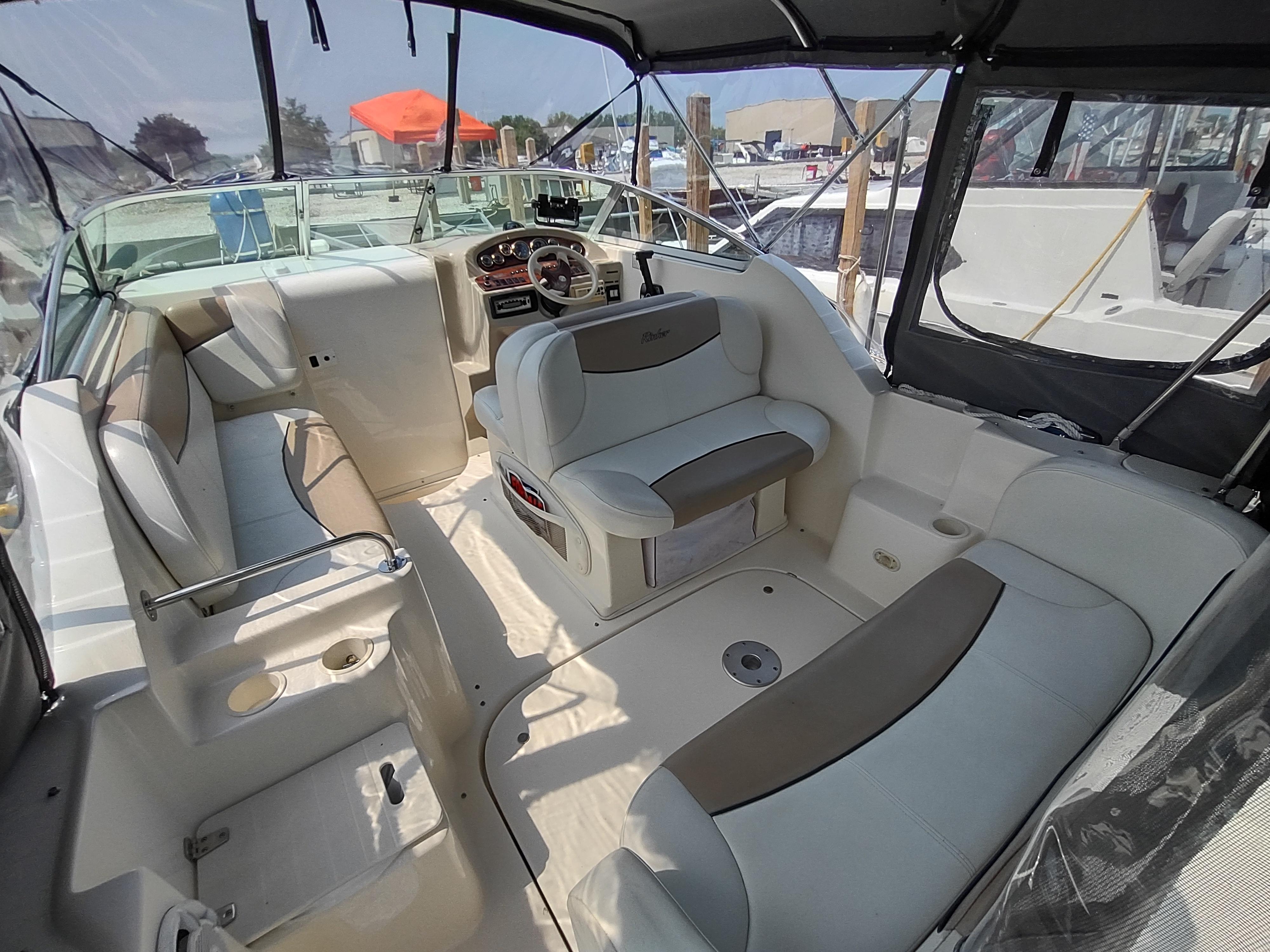 1999 Rinker 242 Cruiser for sale - YachtWorld