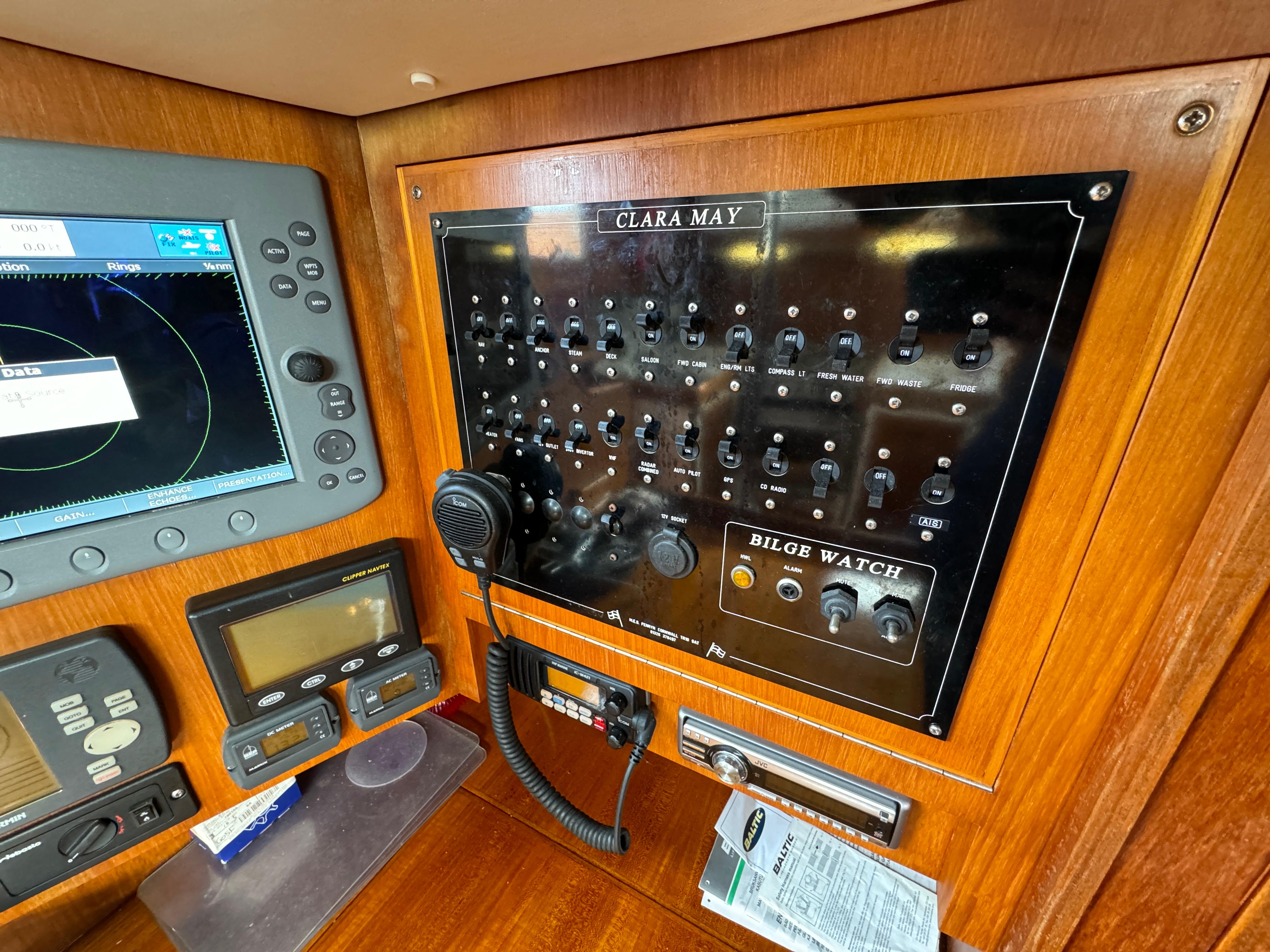 1971 Nicholson 35 Cruiser for sale - YachtWorld