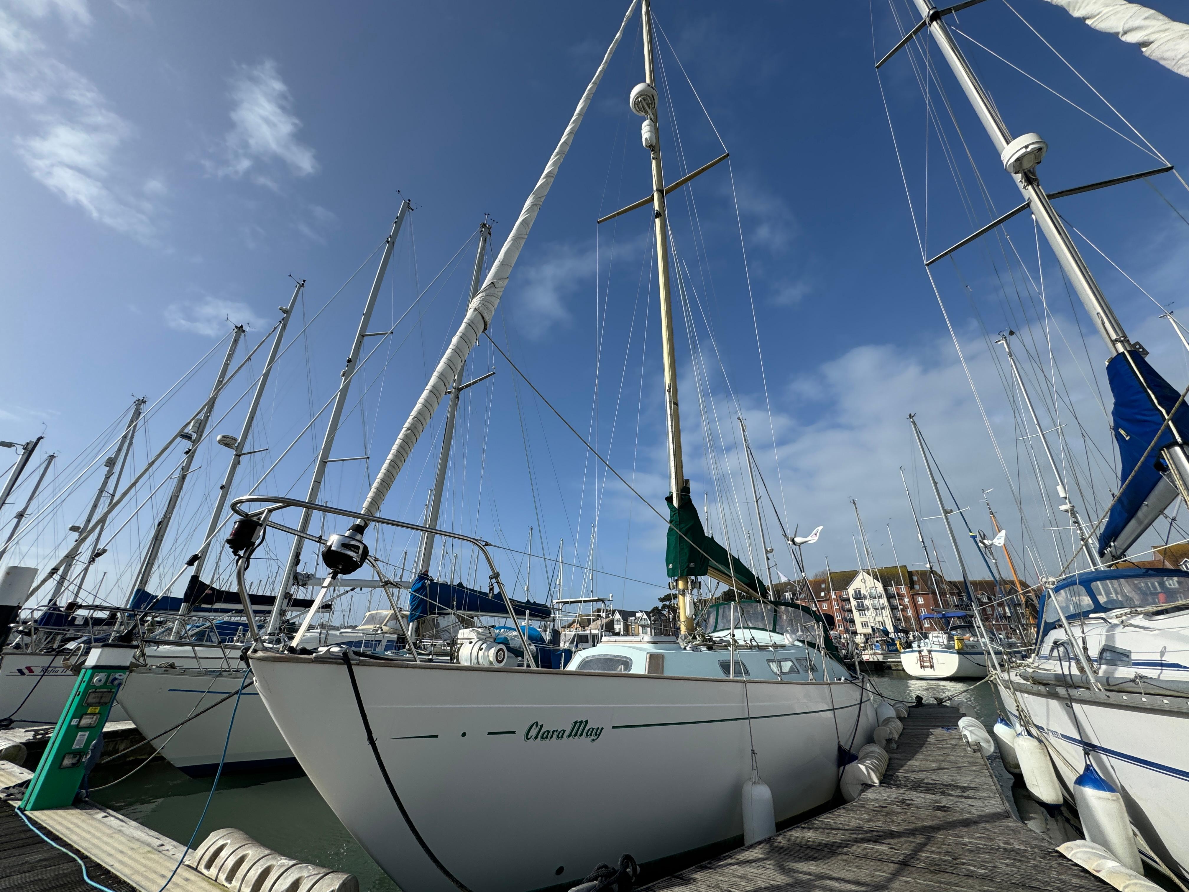 1971 Nicholson 35 Cruiser for sale - YachtWorld