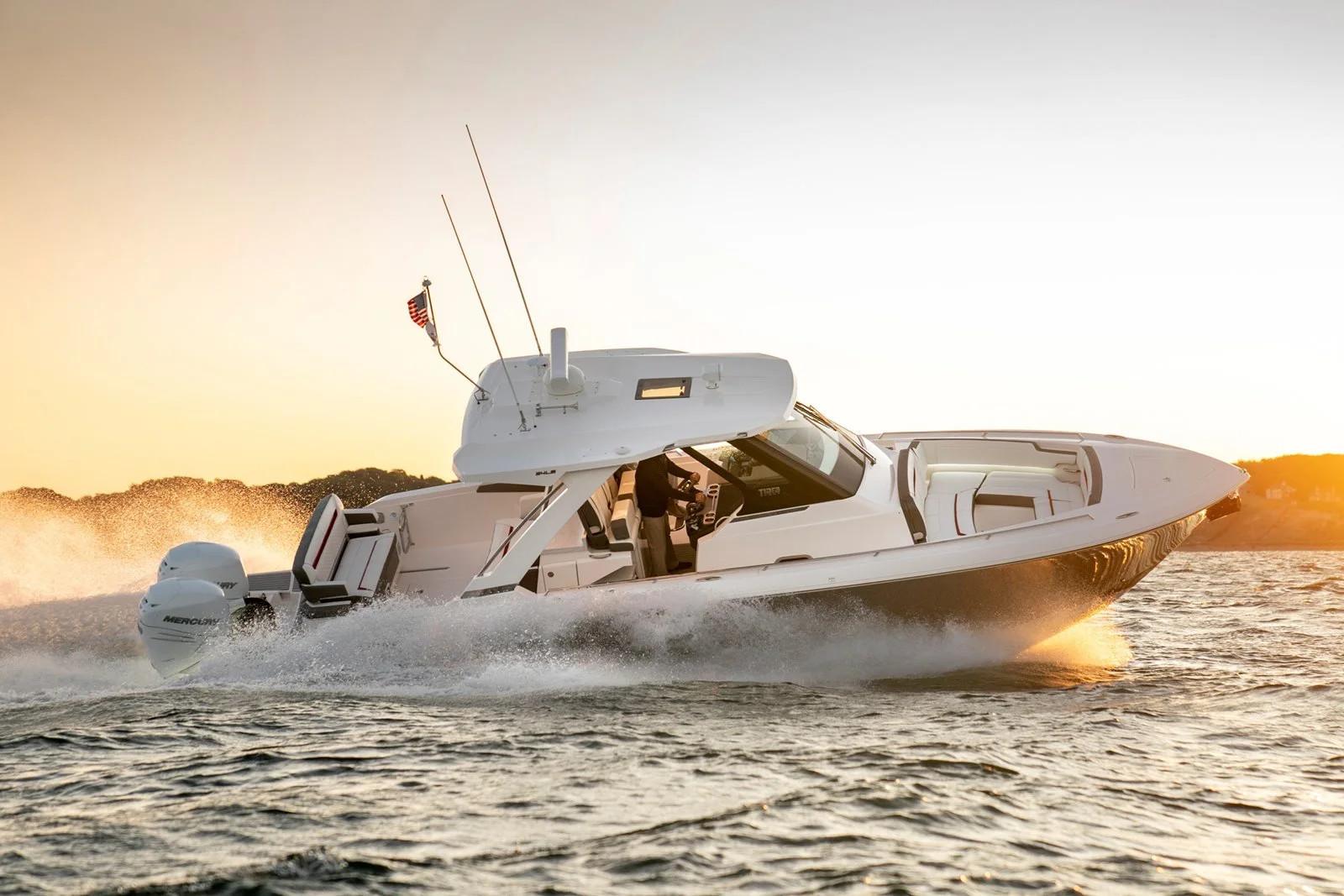 2024 Tiara Yachts 34 LS Motor Yacht for sale - YachtWorld