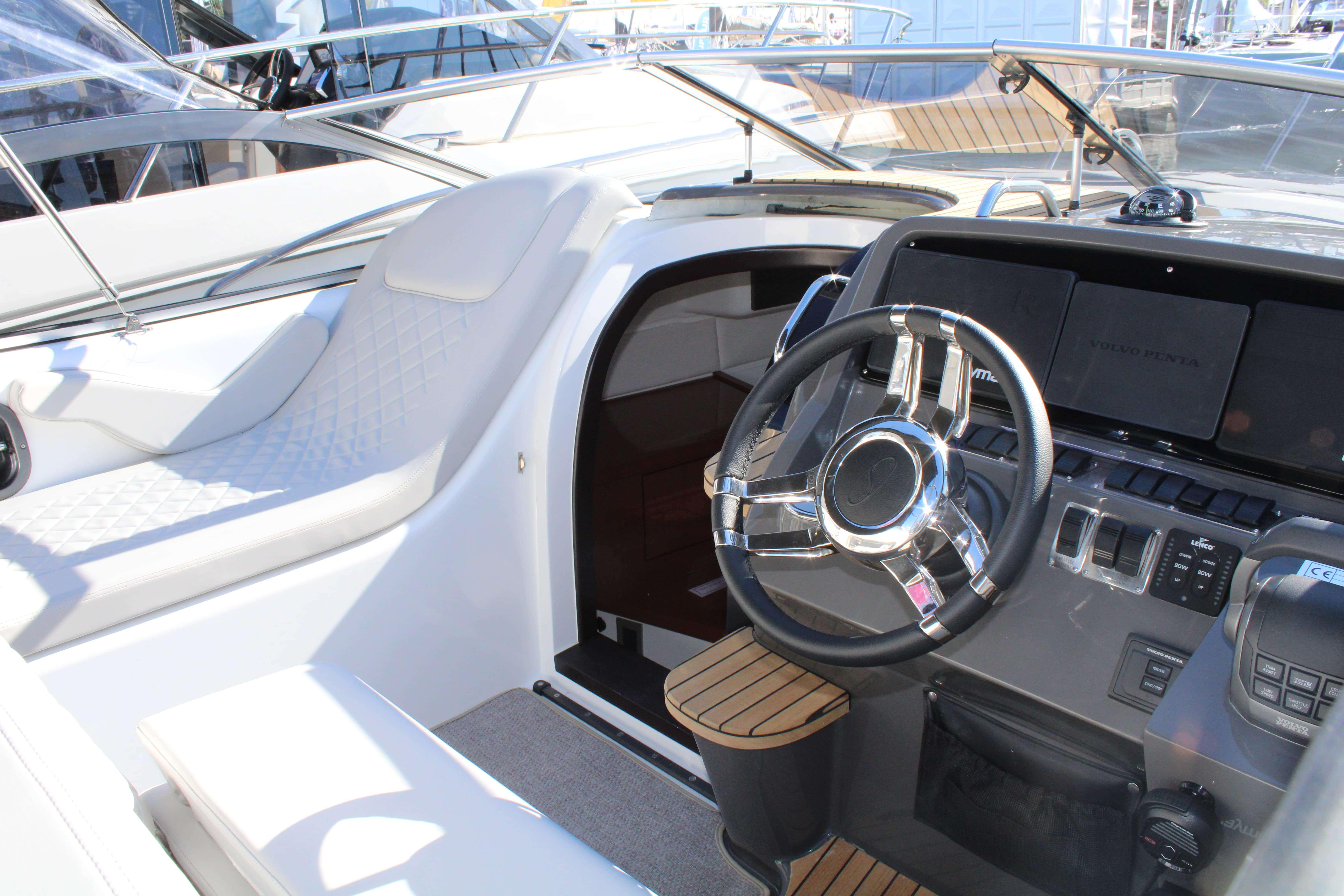 2023 Schaefer 303 Sports Cruiser for sale - YachtWorld