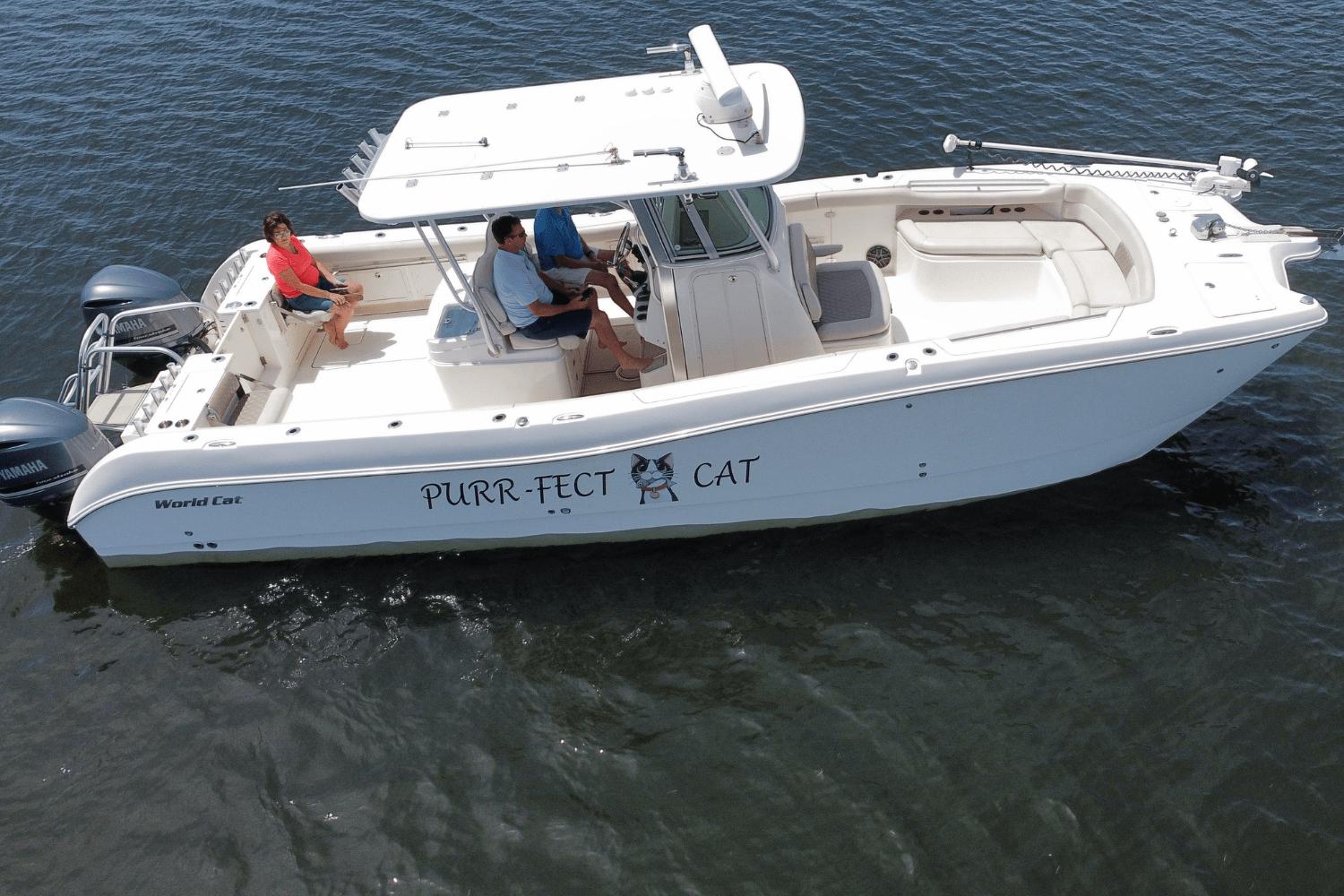 2014 World Cat 320 CC Sport Fishing for sale - YachtWorld