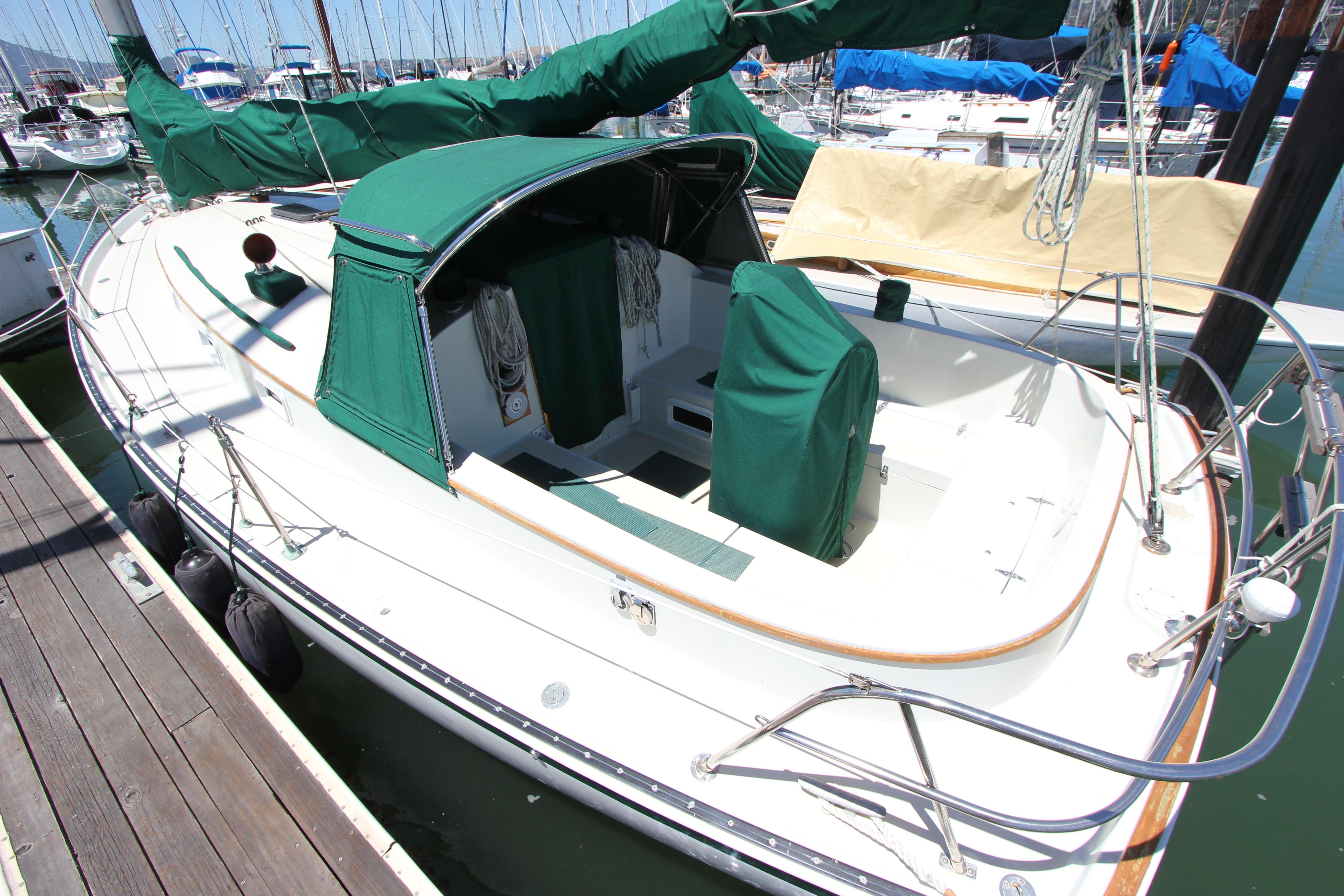 1981 Nonsuch Classic cat rig Racer/Cruiser for sale - YachtWorld