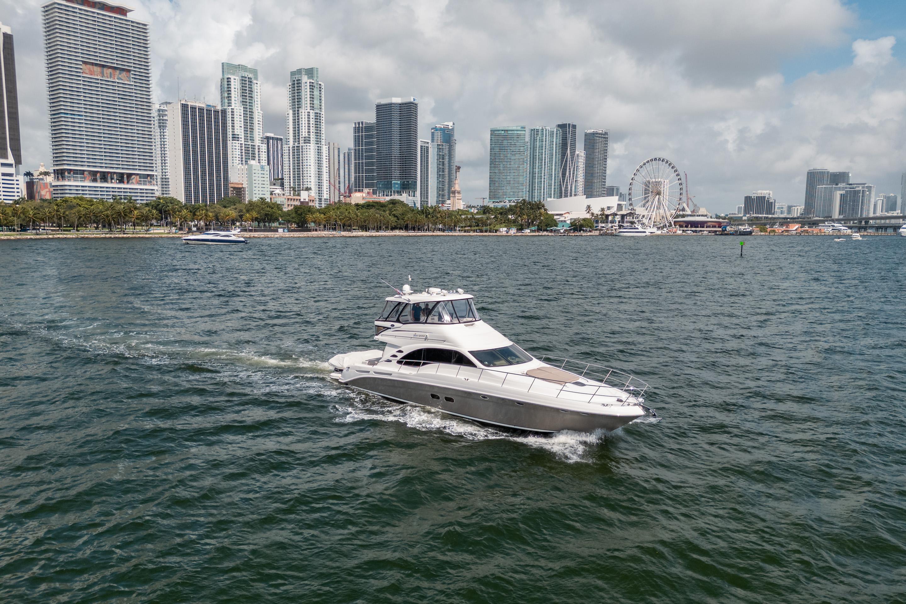 Used Sea Ray 58 Sedan Bridge in Florida - iNautia