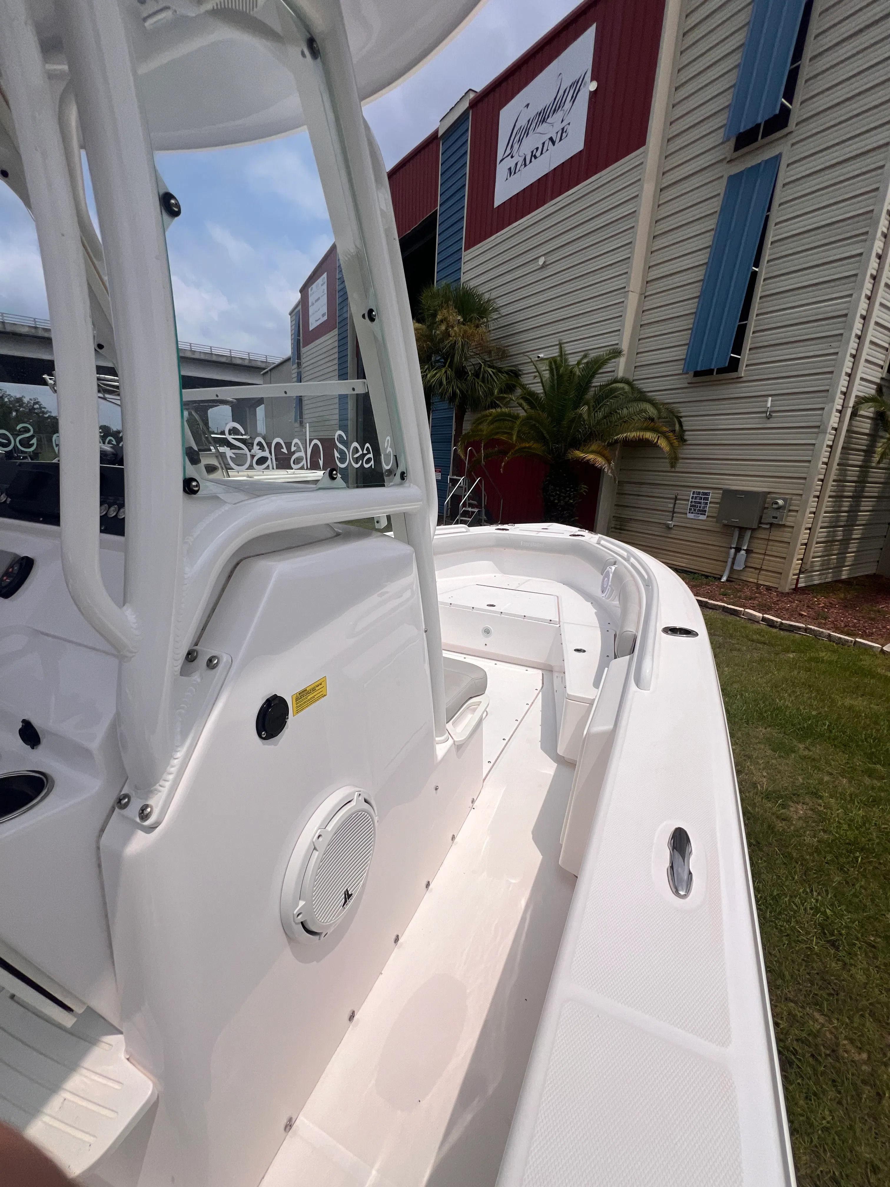 2020 Everglades 243 Center Console Walkaround Konsol till salu- YachtWorld