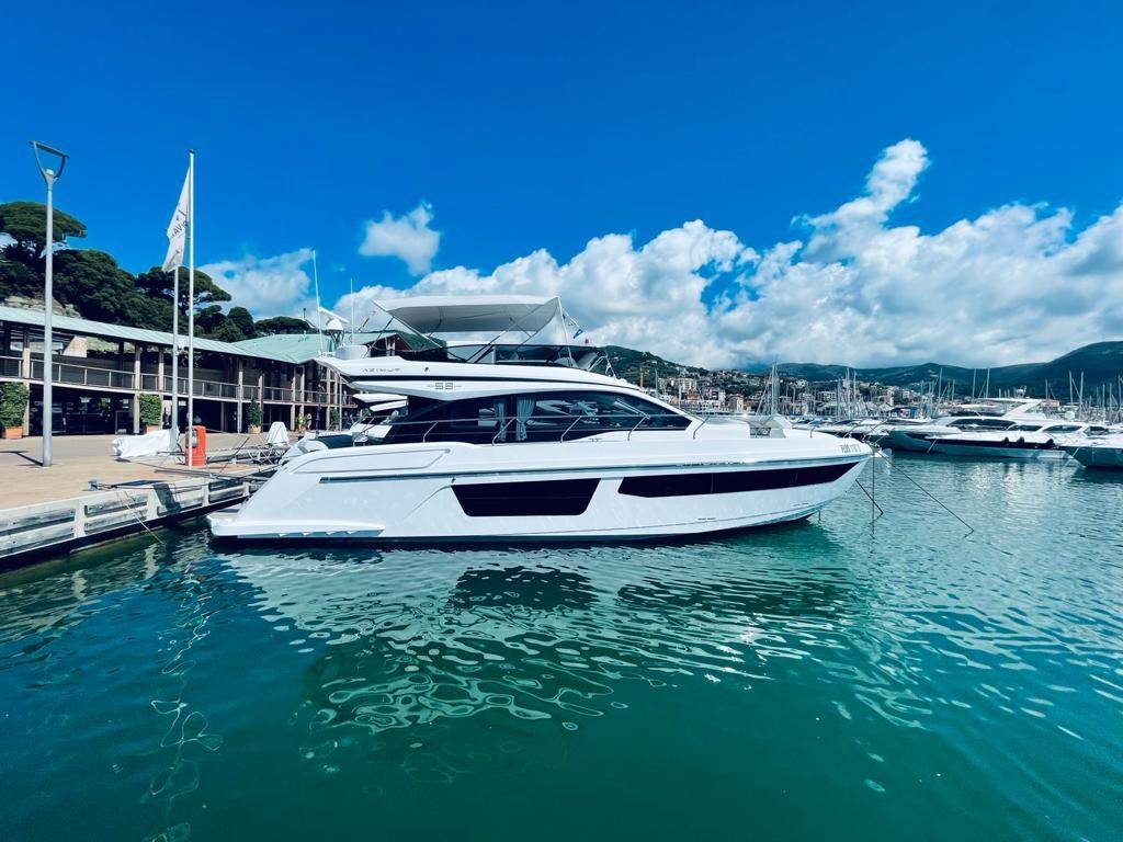 Azimut 53 Flybridge MY 2021 | 17m | 2021 | Boats and Outboards