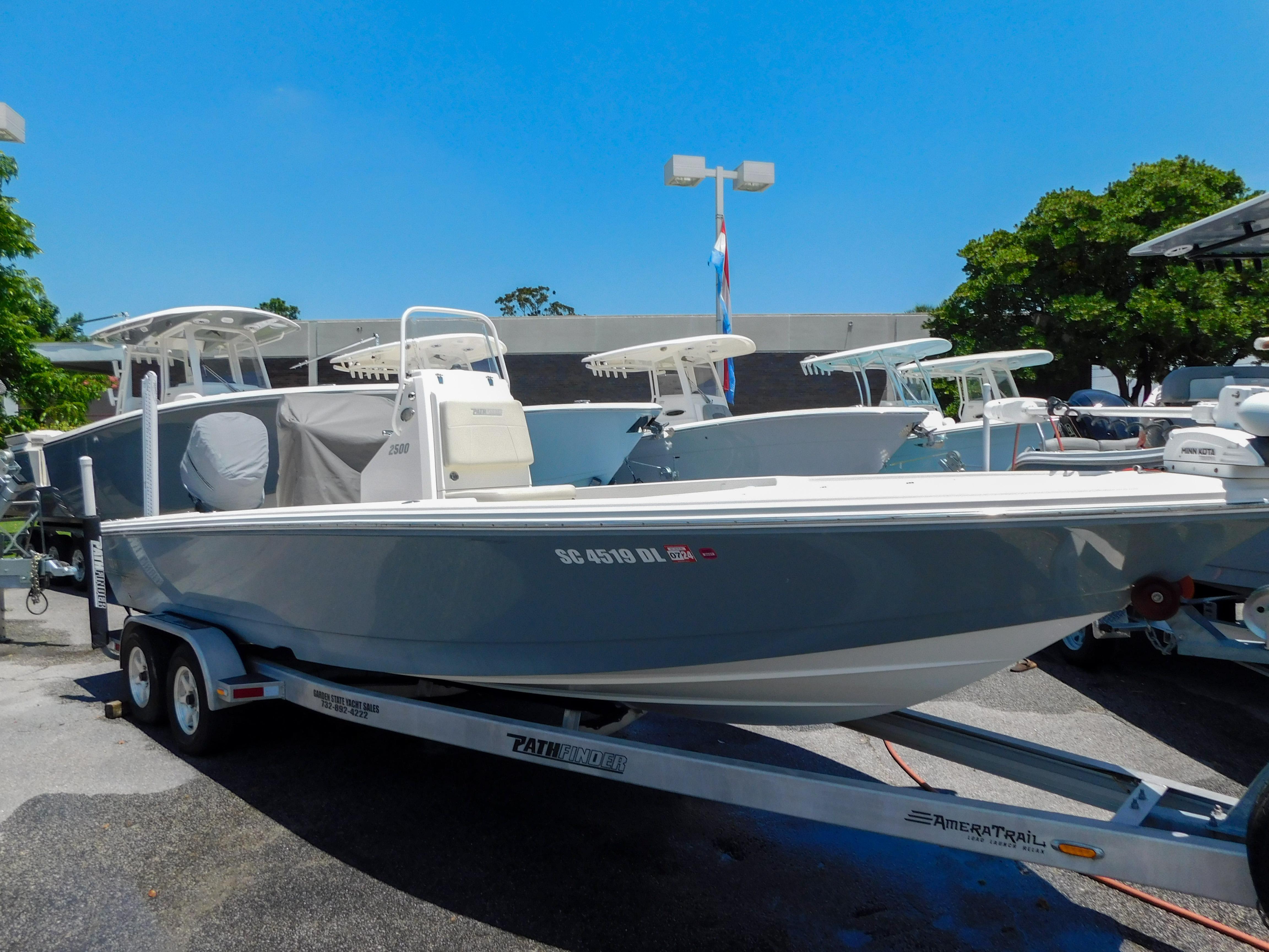 2019 Pathfinder 2500 Hybrid Center Console for sale - YachtWorld