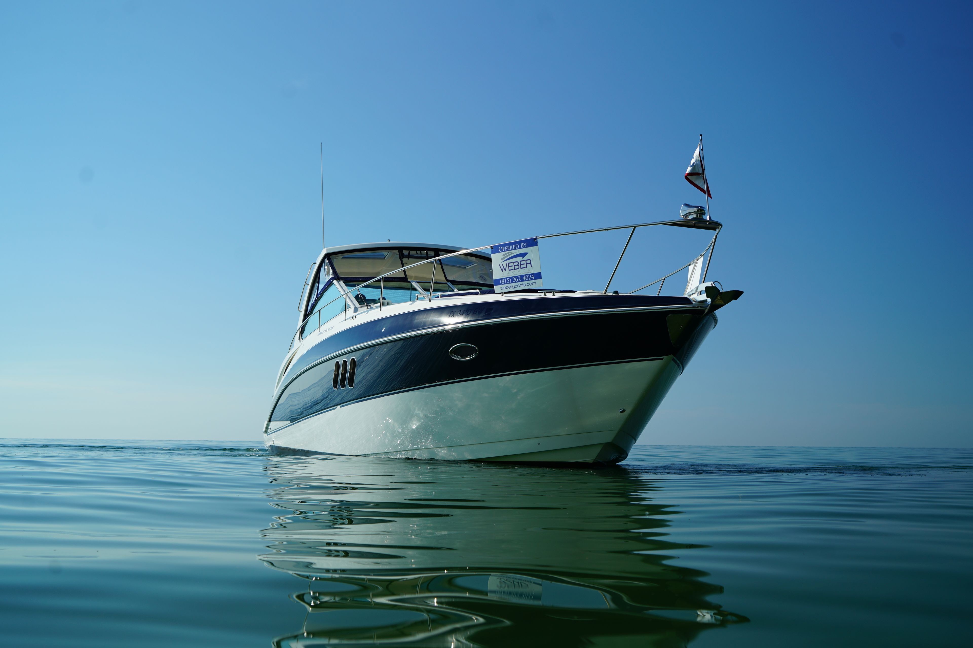 2013 Cruisers Yachts 380 Express - Weber Yachts