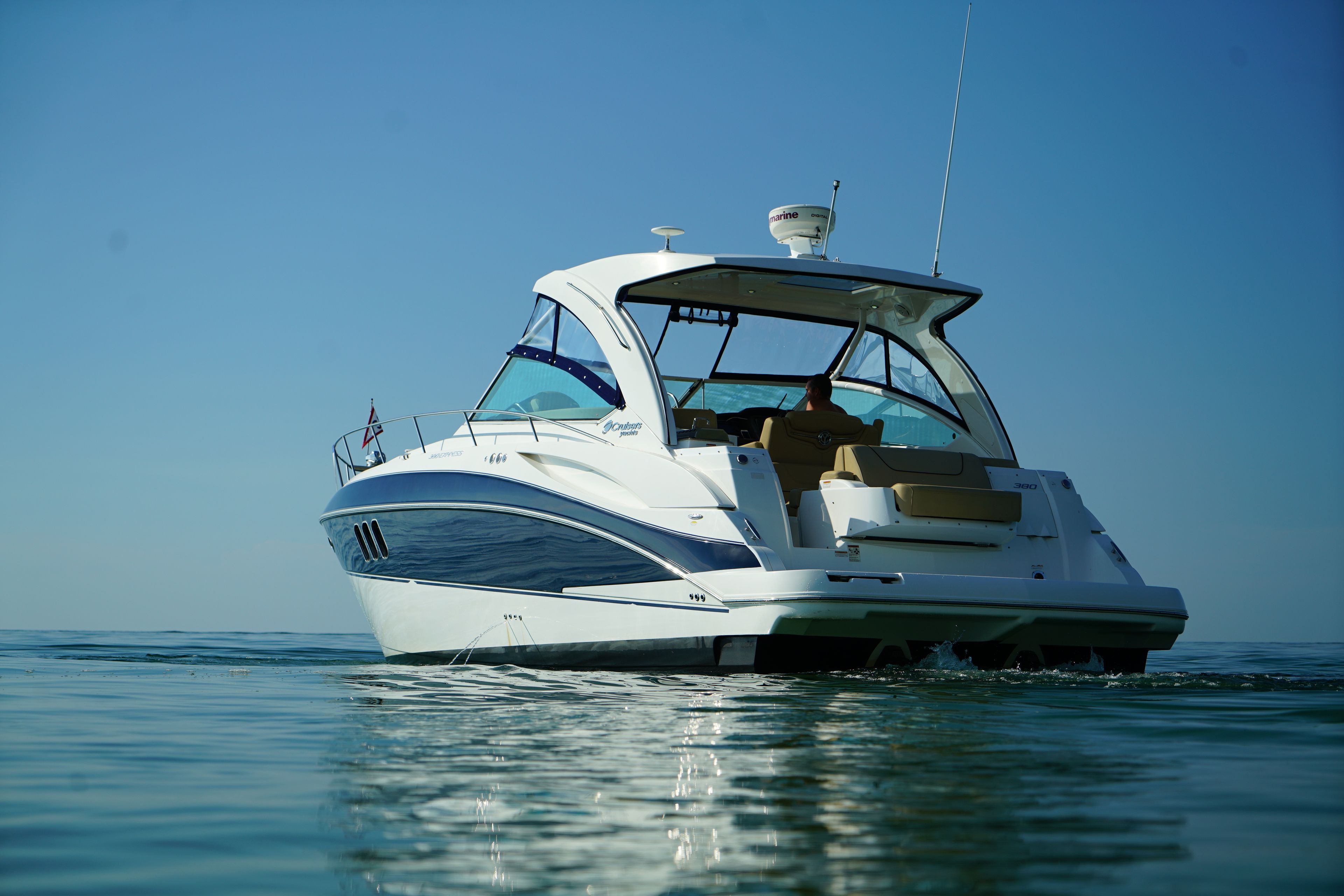 2013 Cruisers Yachts 380 Express - Weber Yachts