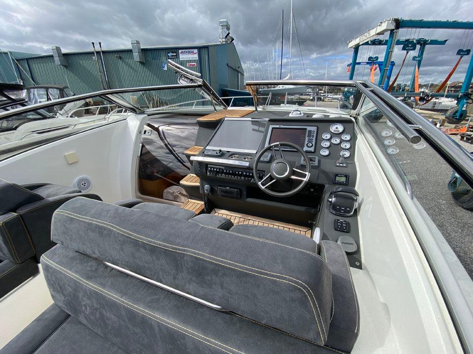 2012 Windy 31 Zonda Motor Yachts for sale - YachtWorld