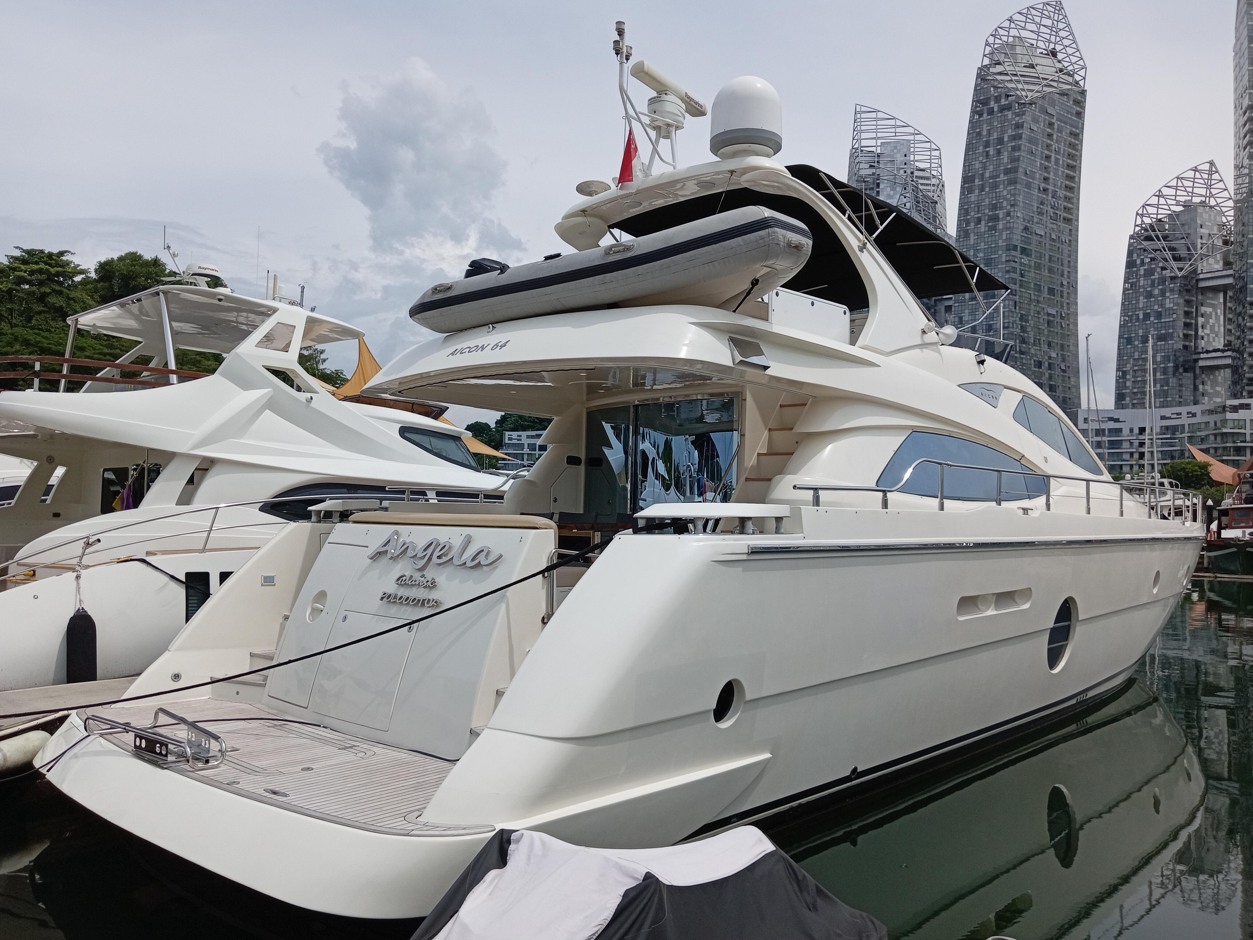 Occasion 2006 Aicon 64 | TopBoats
