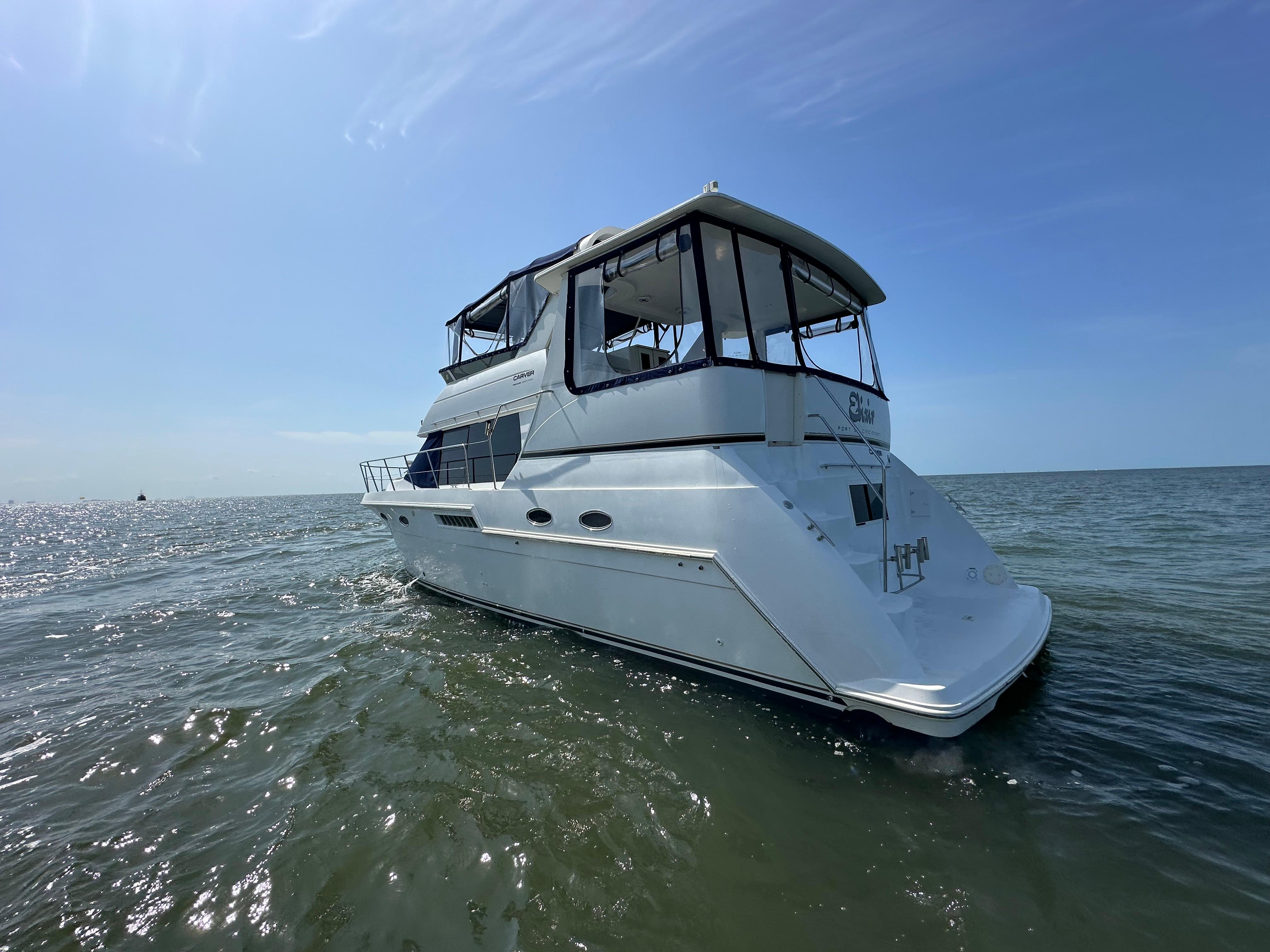 2000 Carver 406 Motor Yacht Motor Yachts for sale - YachtWorld