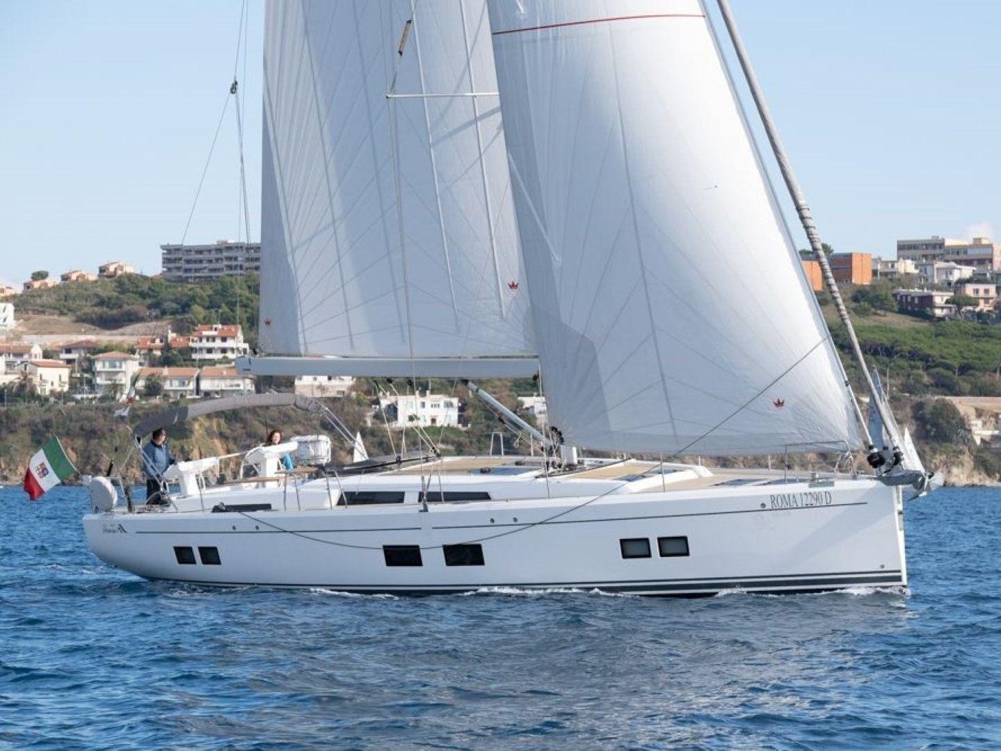 2018 Hanse 548 Sloop for sale - YachtWorld