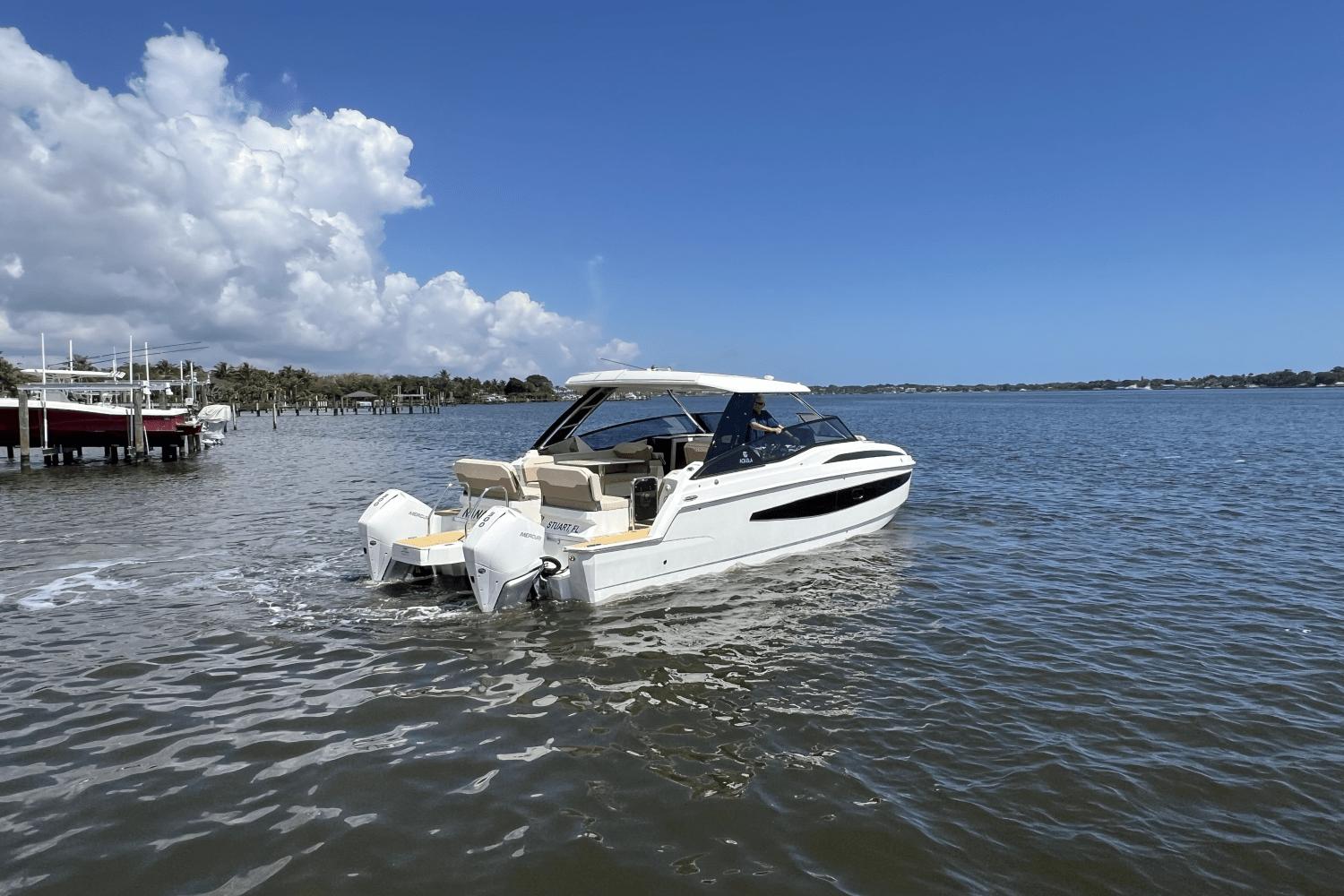 2023 Aquila 32 Sport Dual Console for sale - YachtWorld