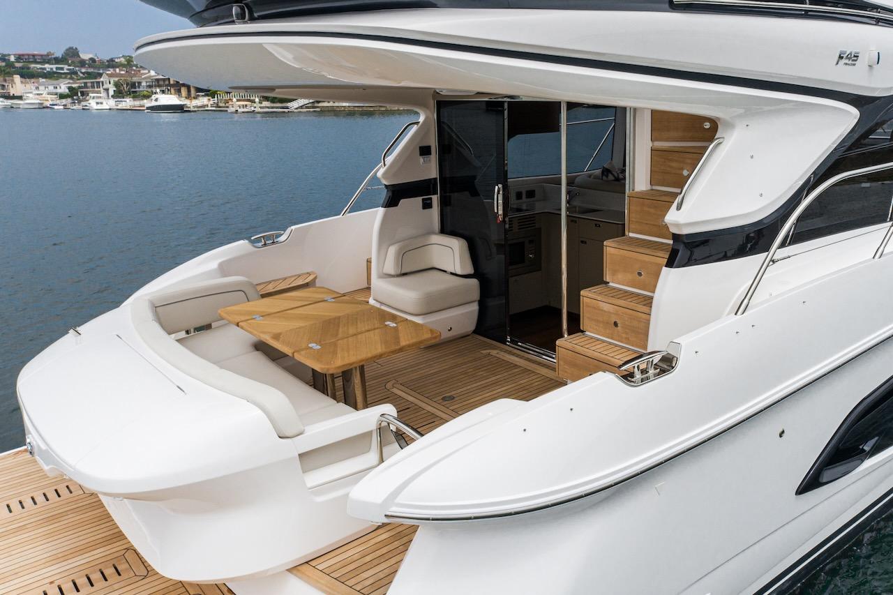2024 Princess F45 Flybridge Boot Kaufen - YachtWorld