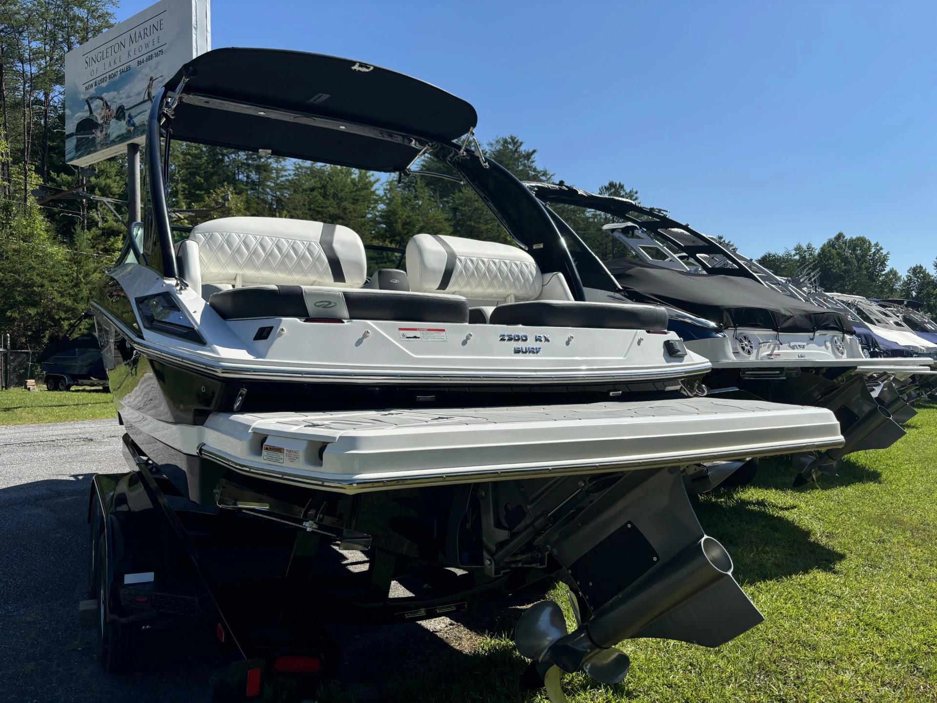 2019 Regal 2300 Surf Bowrider for sale - YachtWorld