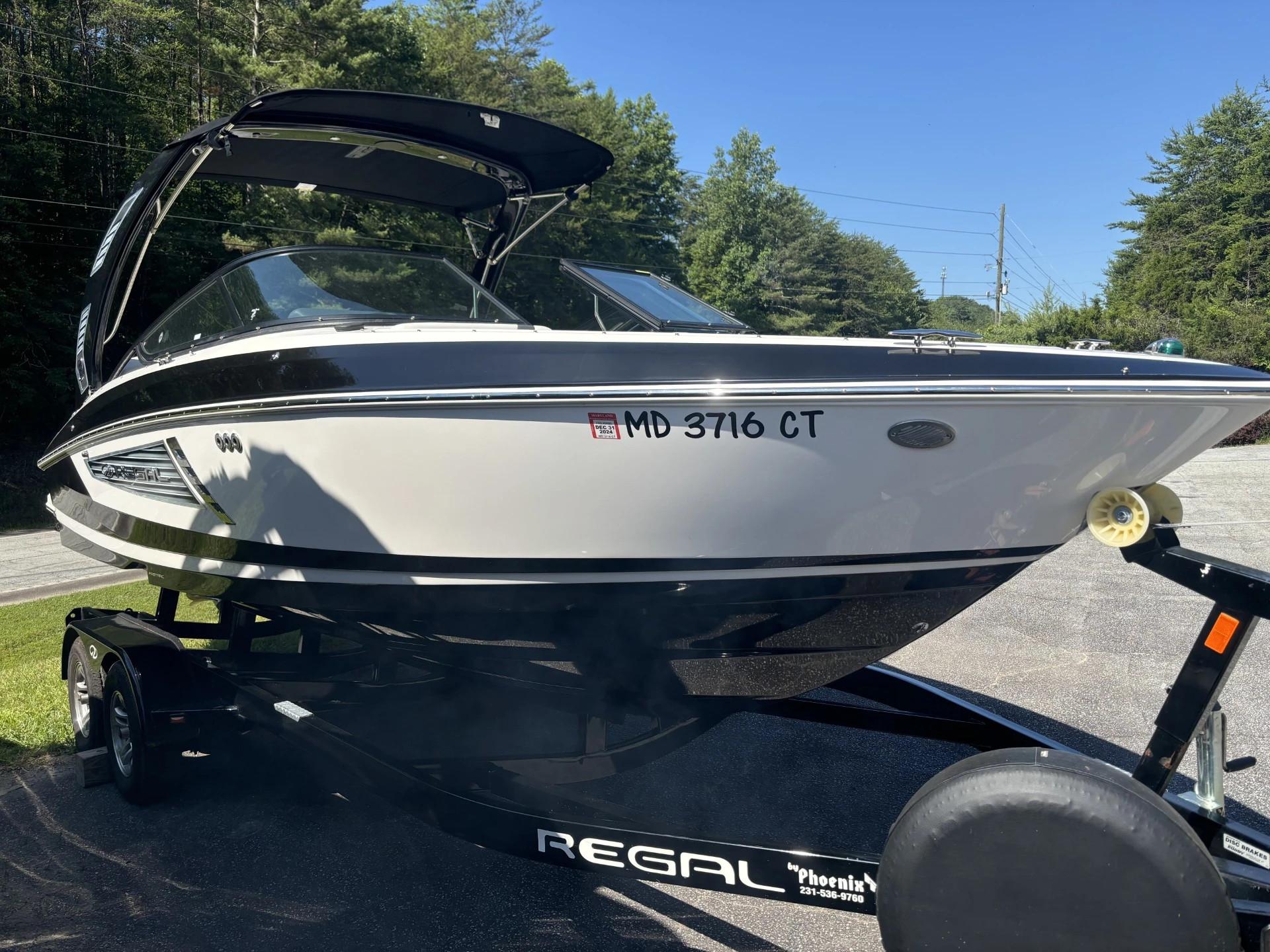 2019 Regal 2300 Surf Bowrider for sale - YachtWorld