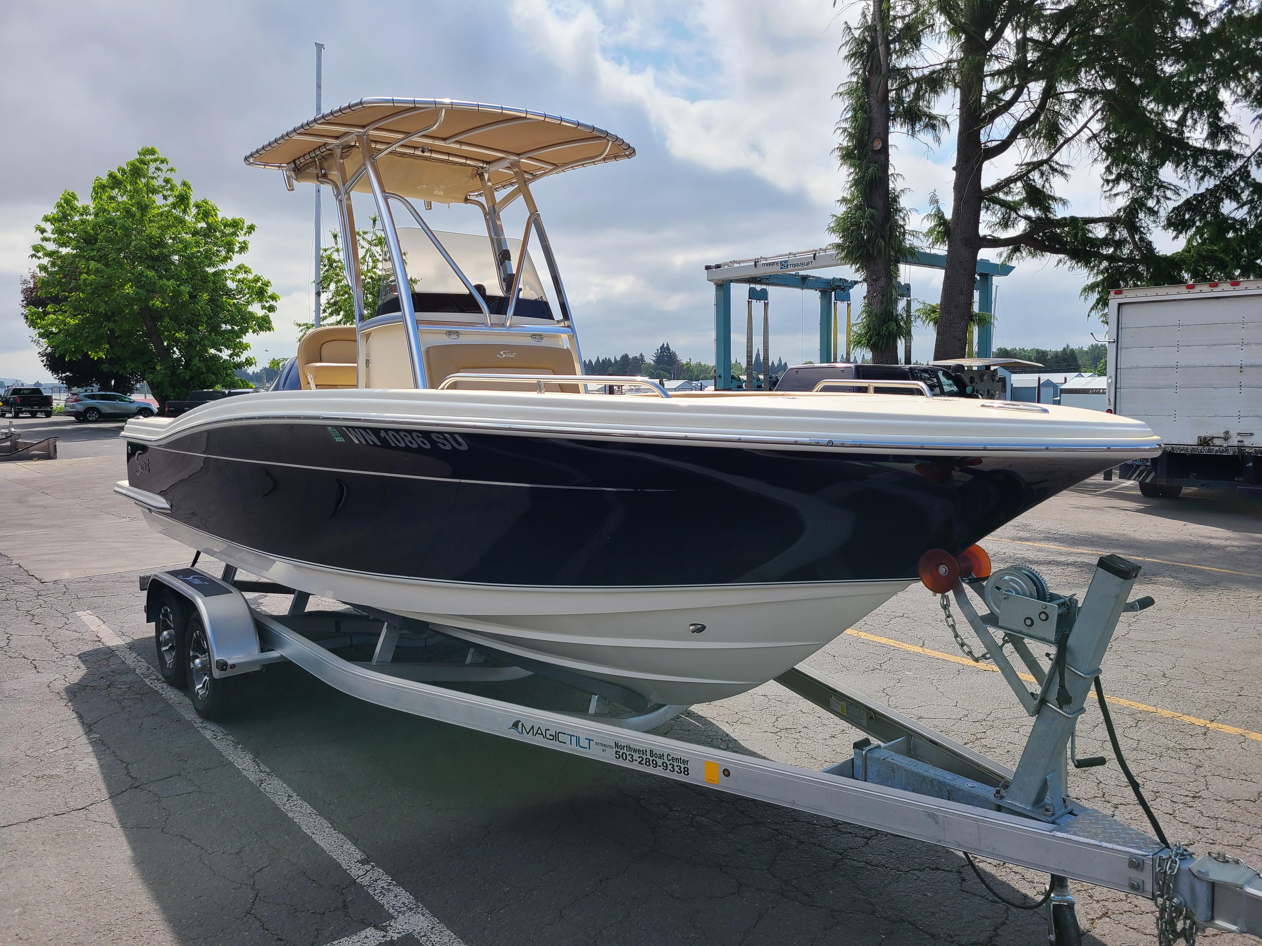 2016 Scout 210 Dorado Saltwater Fishing for sale - YachtWorld