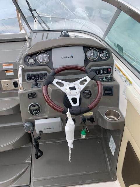 2012 Regal 28 Express Express Cruiser for sale - YachtWorld