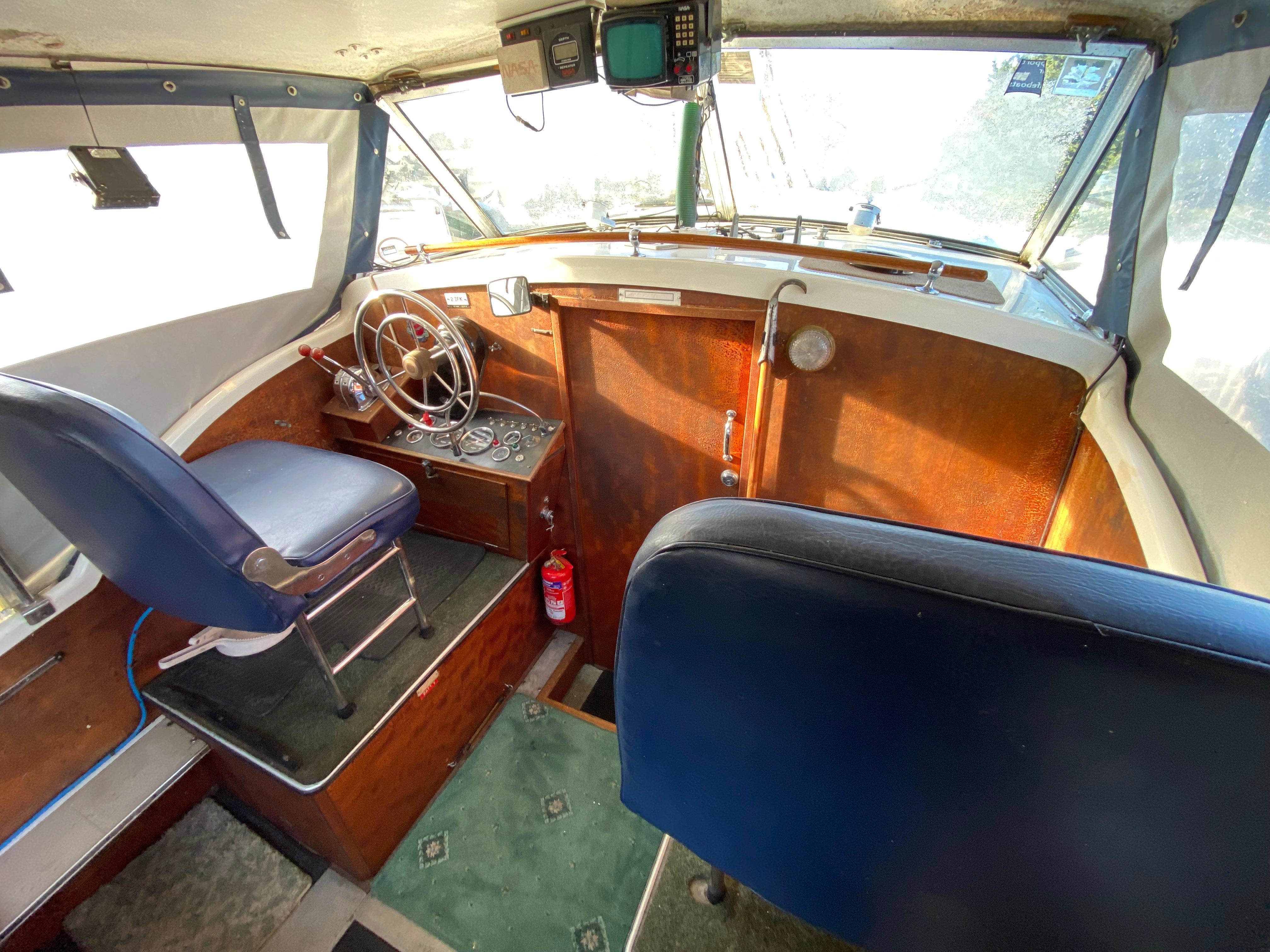 Freeman 26 | 8m | 1973 - Surrey | Boats and Outboards