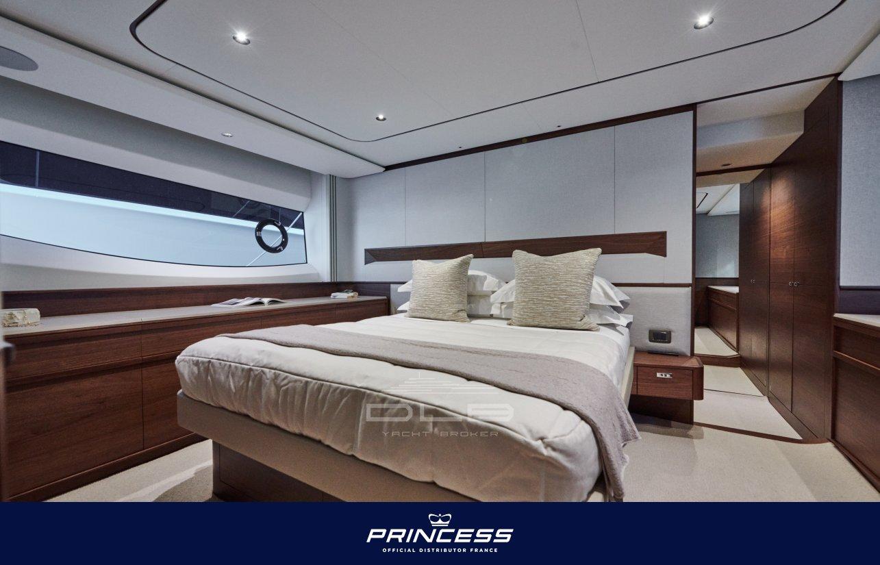 2023 Princess F65 Cruiser for sale - YachtWorld