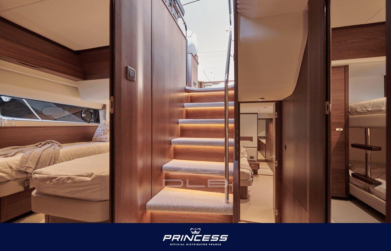 2023 Princess F65 Cruiser for sale - YachtWorld