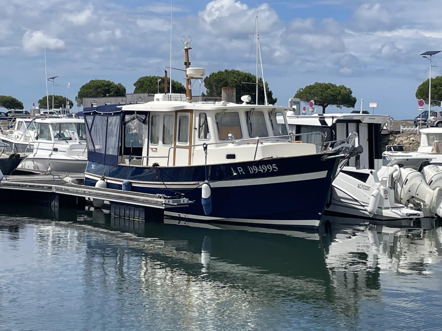 Used 2009 Rhea 850 - 33 - Gironde | YachtFocus