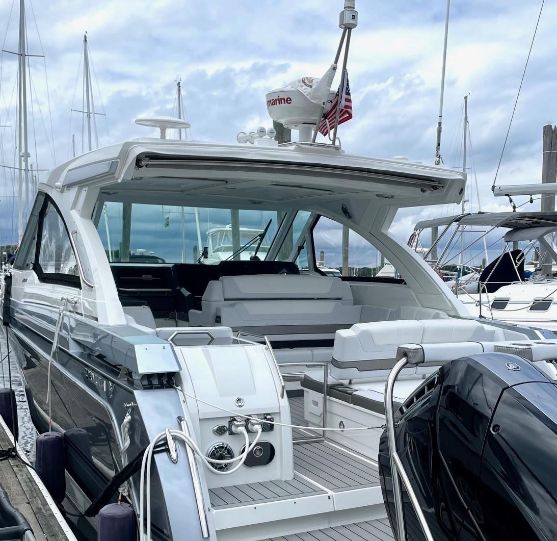 2023 Formula 380 Super Sport Crossover OB Cruiser for sale - YachtWorld