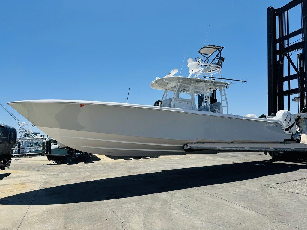 2021 Contender 39 ST Centre Console for sale - YachtWorld