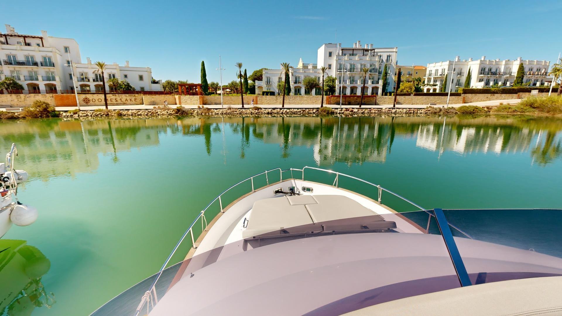 2020 Azimut Magellano 43 Motor Yachts for sale - YachtWorld