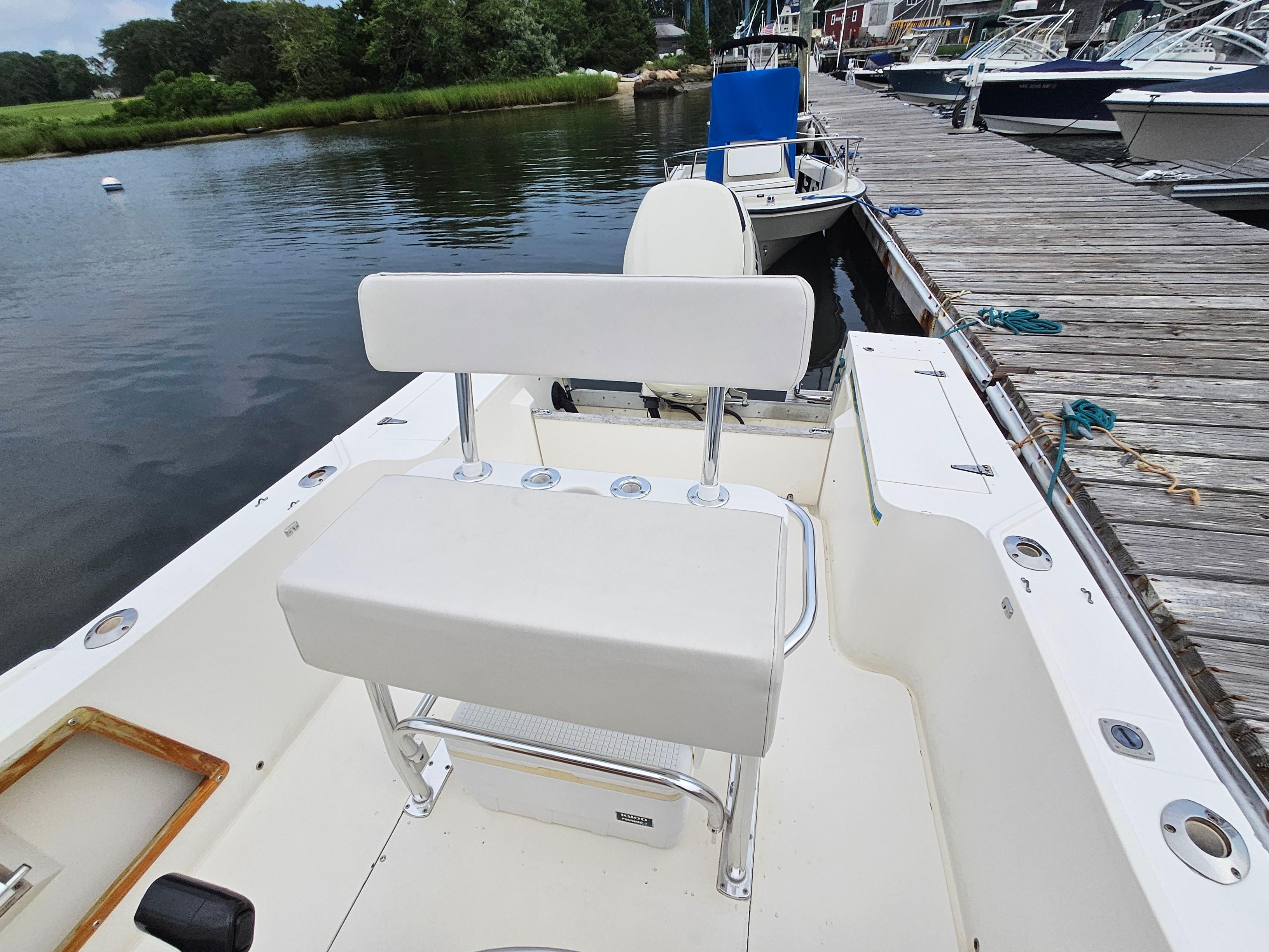 1986 Mako 231 Center Console Center Console for sale - YachtWorld