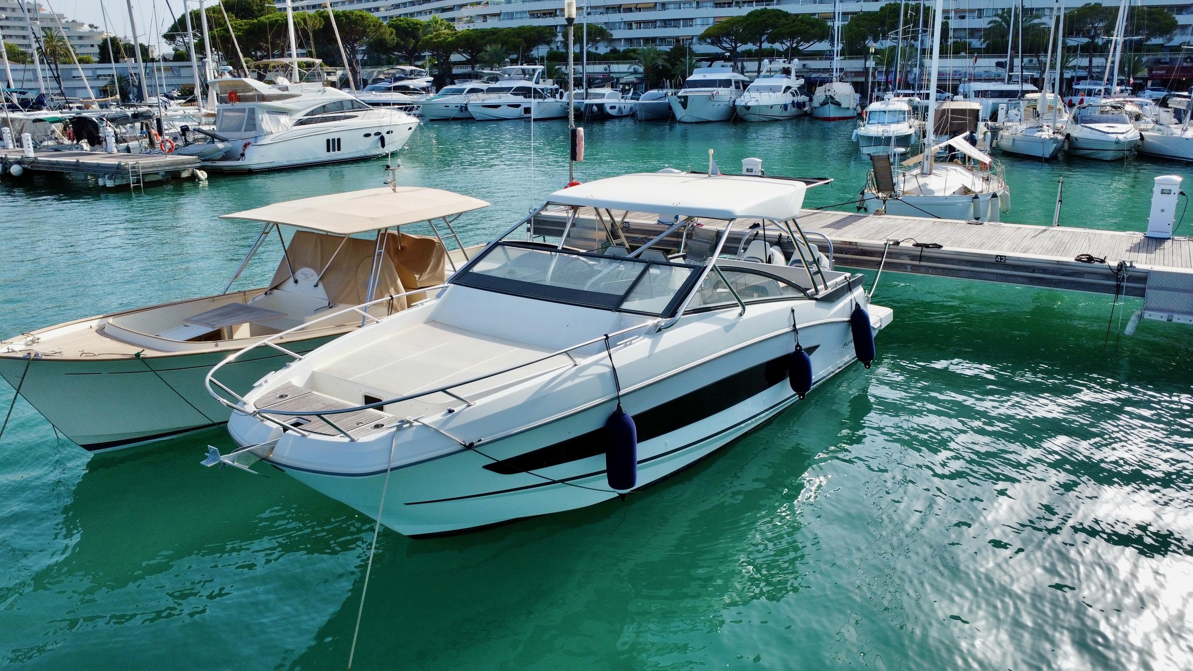 Beneteau Flyer 10 | 11m | 2021 | Boats and Outboards