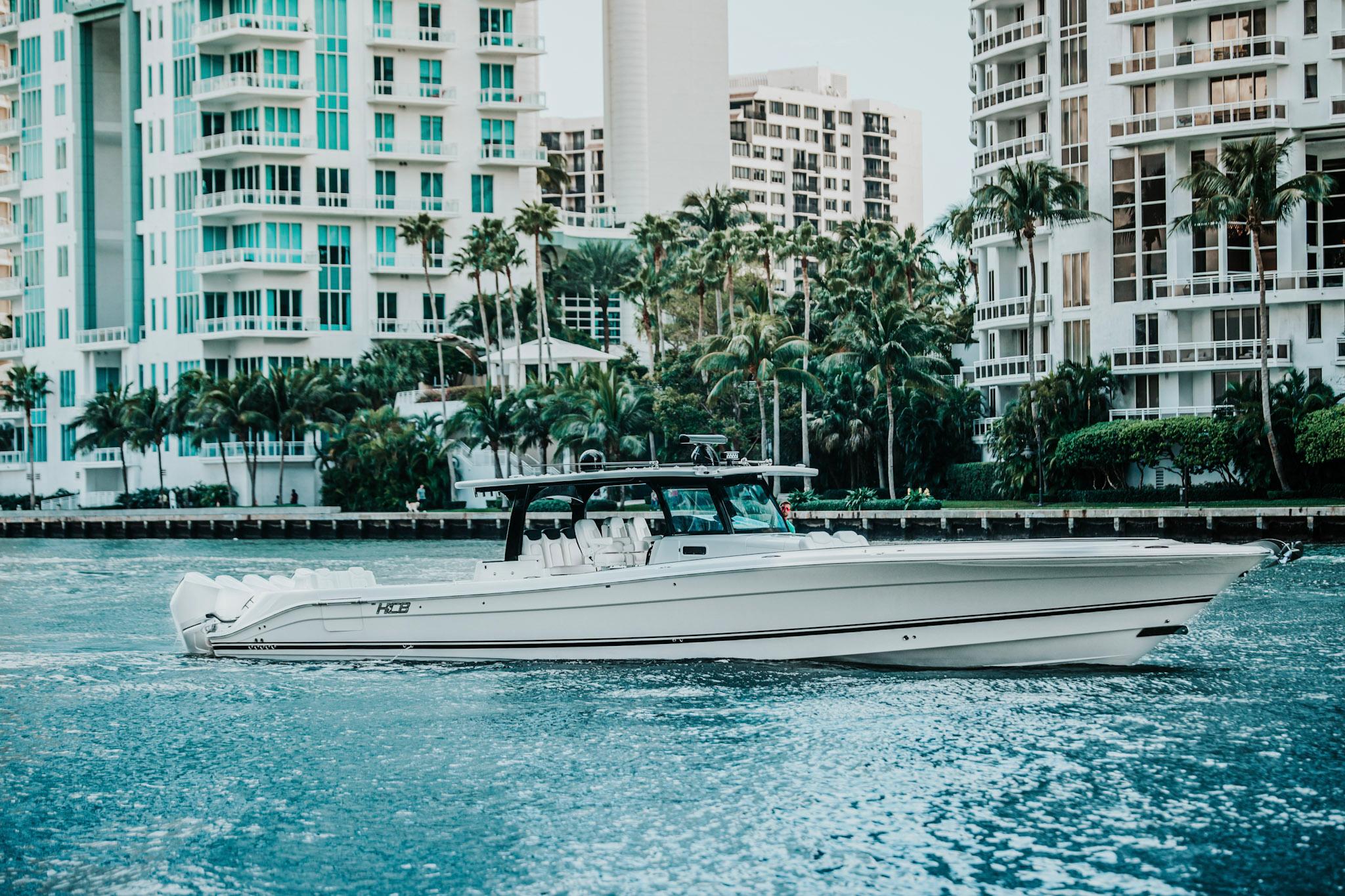 2021 HCB 53 Sueños Centre Console for sale - YachtWorld