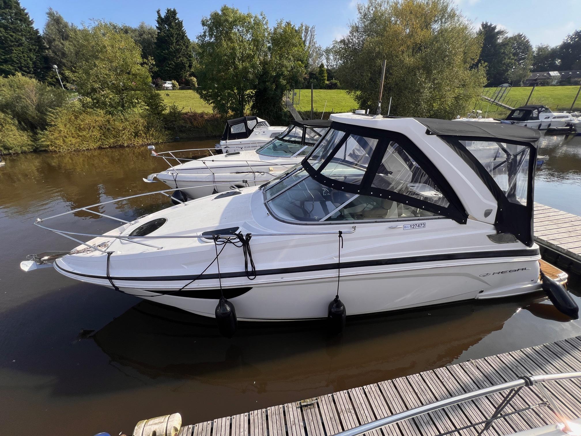 Used Regal 28 Express in North Yorkshire - iNautia