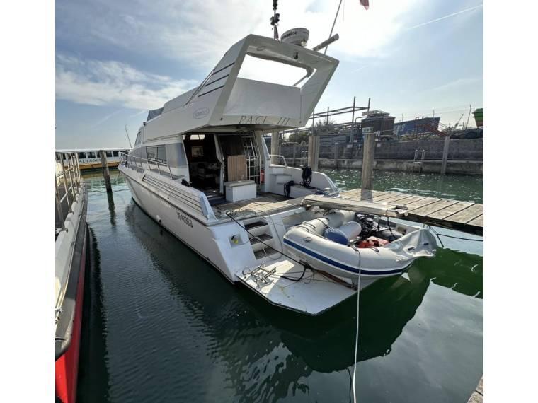 VIZIANELLO 52 FLY Usate - iNautia