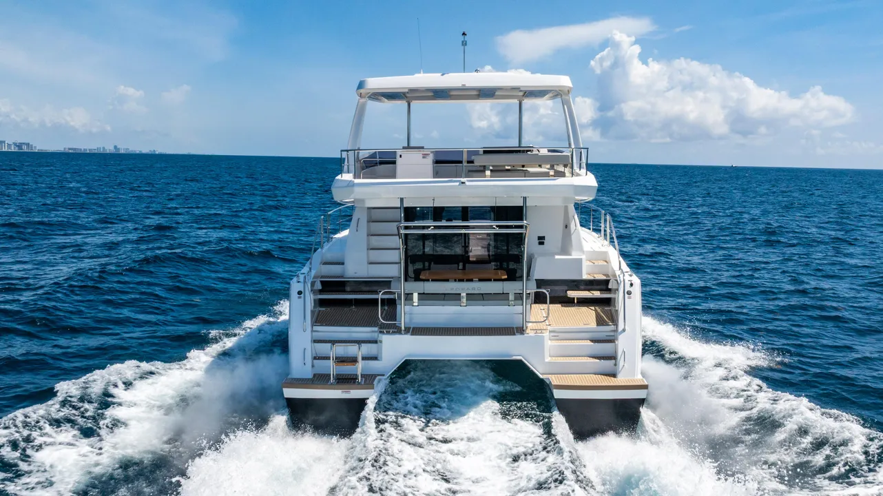 Leopard 40 Powercat Power Catamaran for sale | Leopard Brokerage