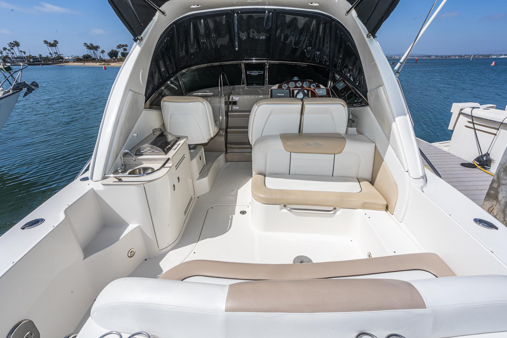 2009 Sea Ray 330 Sundancer Cruiser for sale - YachtWorld