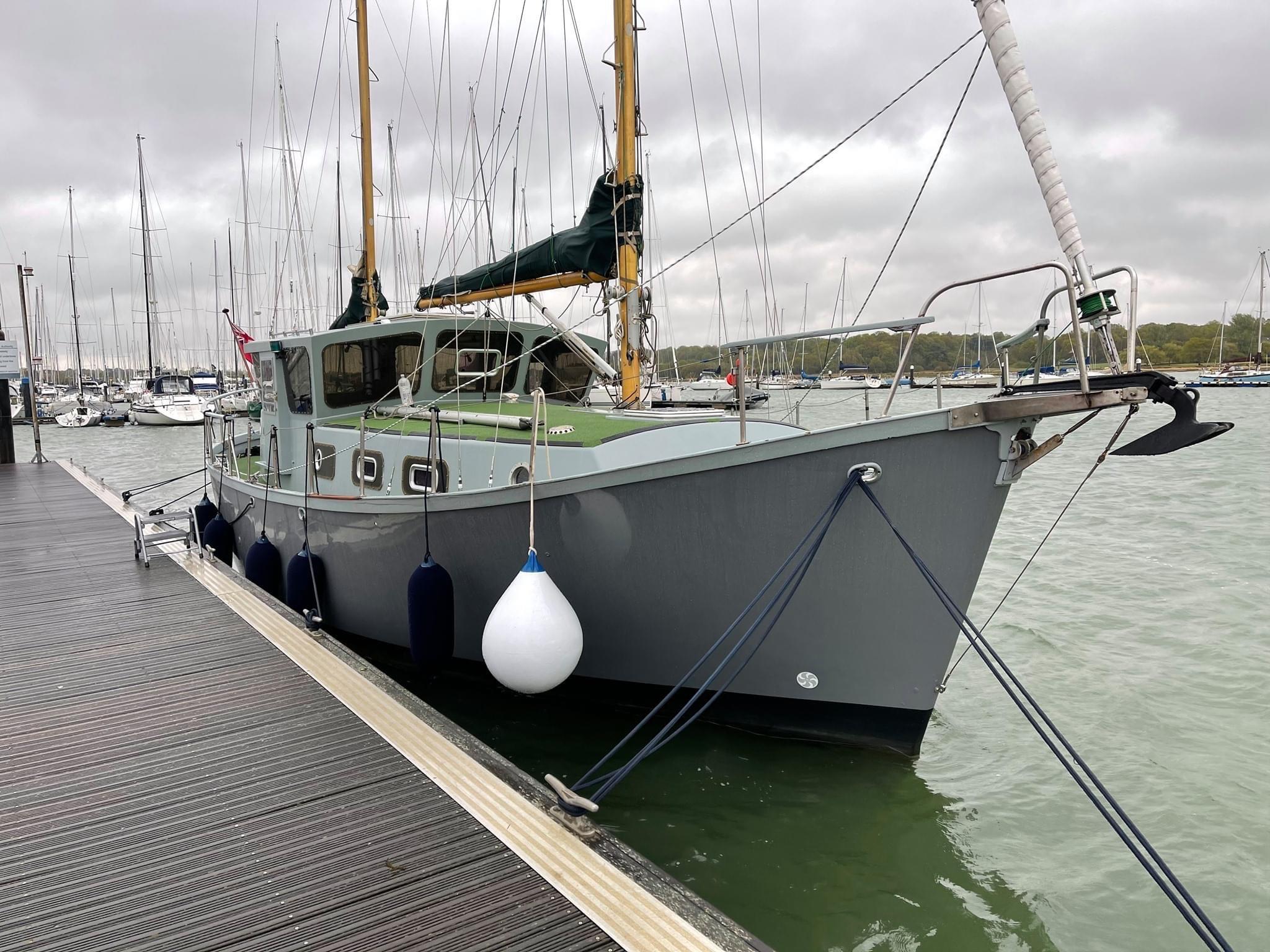 1984 Colvic Watson 34 Motorsegler Kaufen - YachtWorld