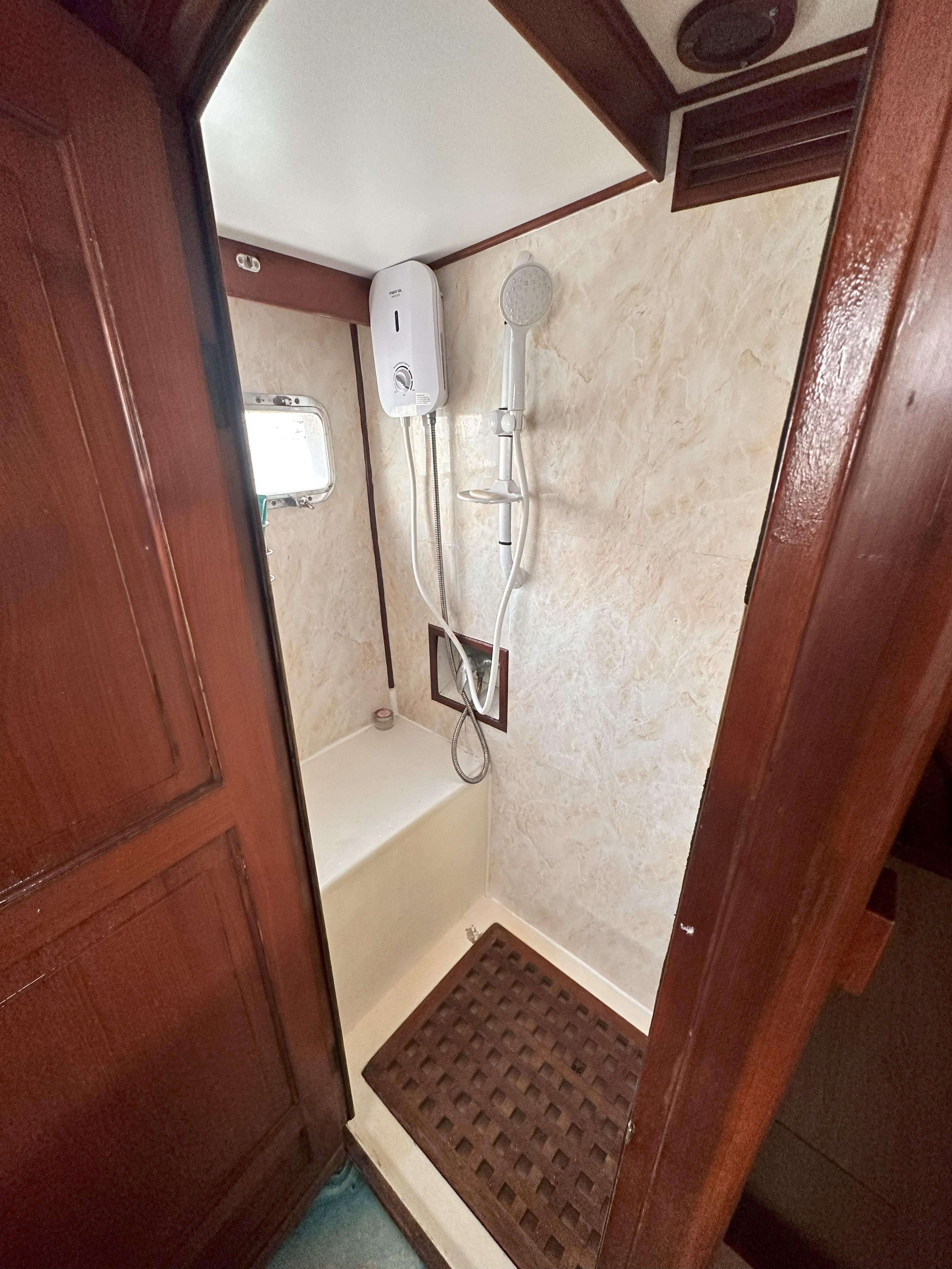 1991 Lien Hwa Marine Trader 50 Trålere til salgs- YachtWorld