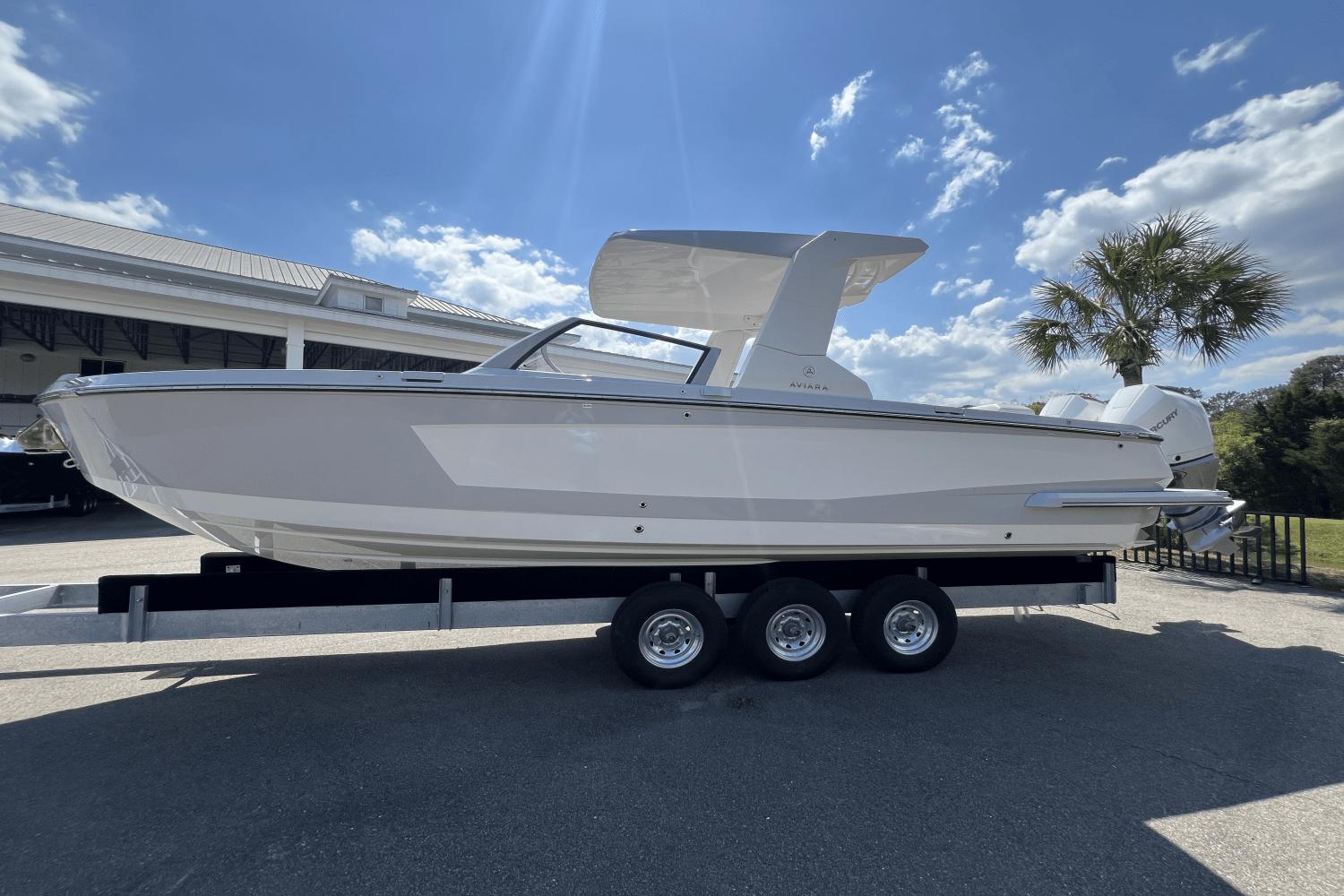 2024 Aviara AV28 Outboard Runabout for sale - YachtWorld