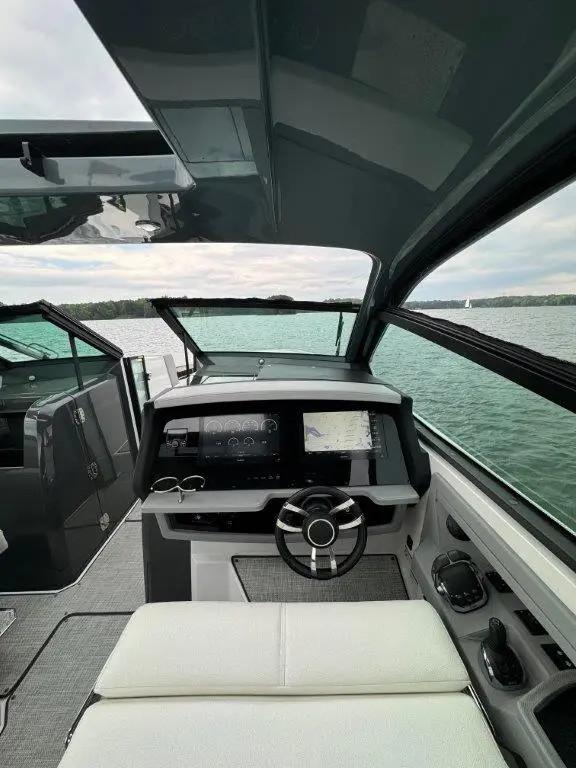 2020 Cobalt A36 Bowrider for sale - YachtWorld