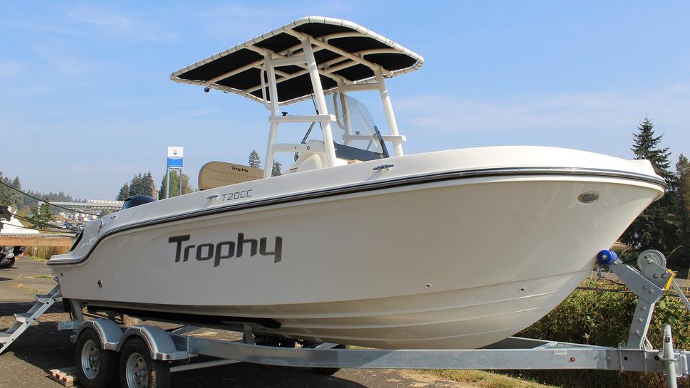 2023 Bayliner Trophy T20CC Center Console Boote Kaufen - YachtWorld