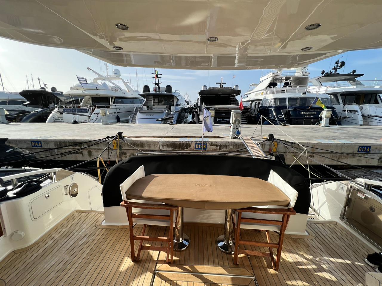 2016 Sea Ray L650 Fly Flybridge for sale - YachtWorld