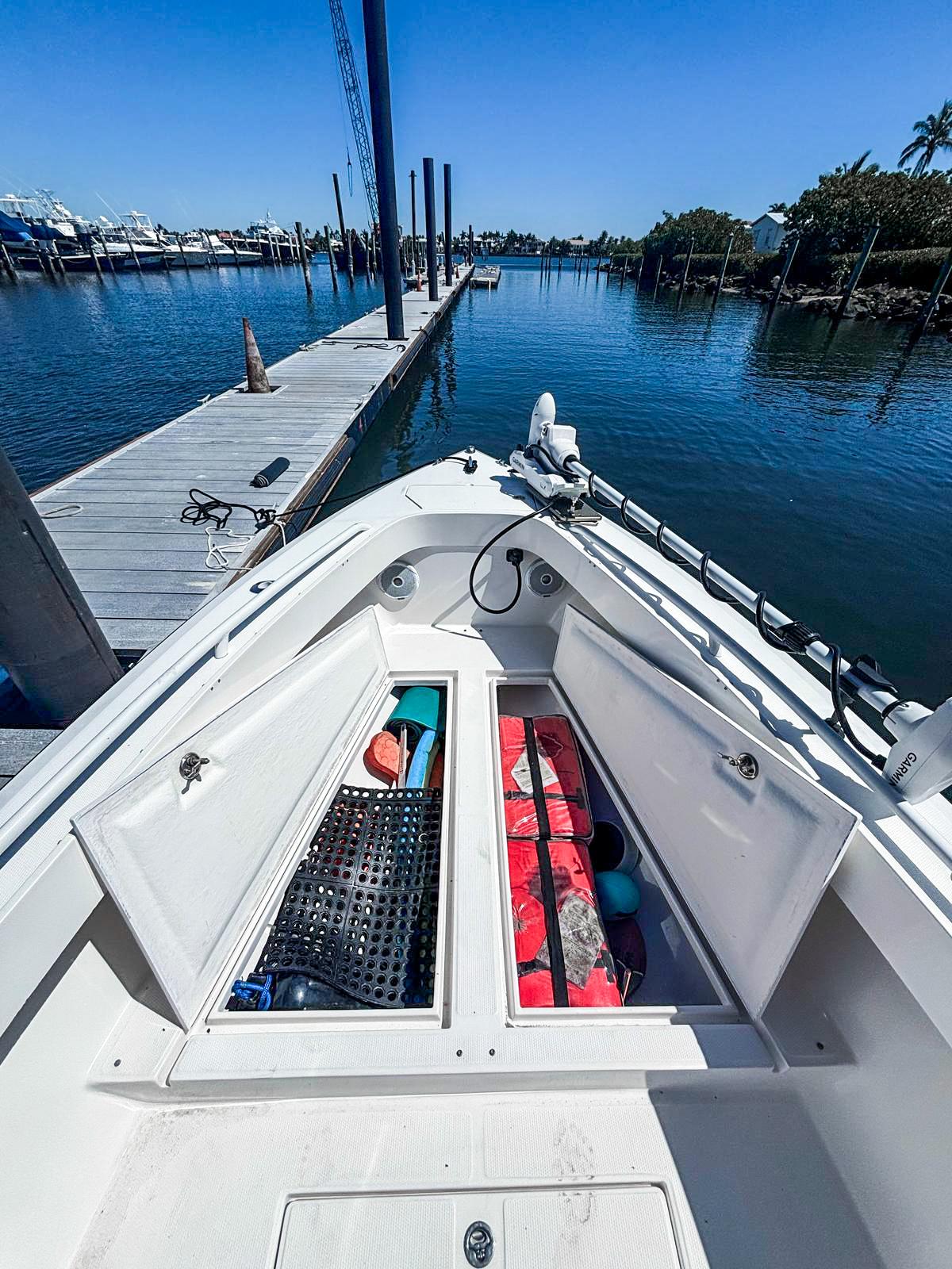 2003 Island Runner 26 Center Console Center Console for sale - YachtWorld