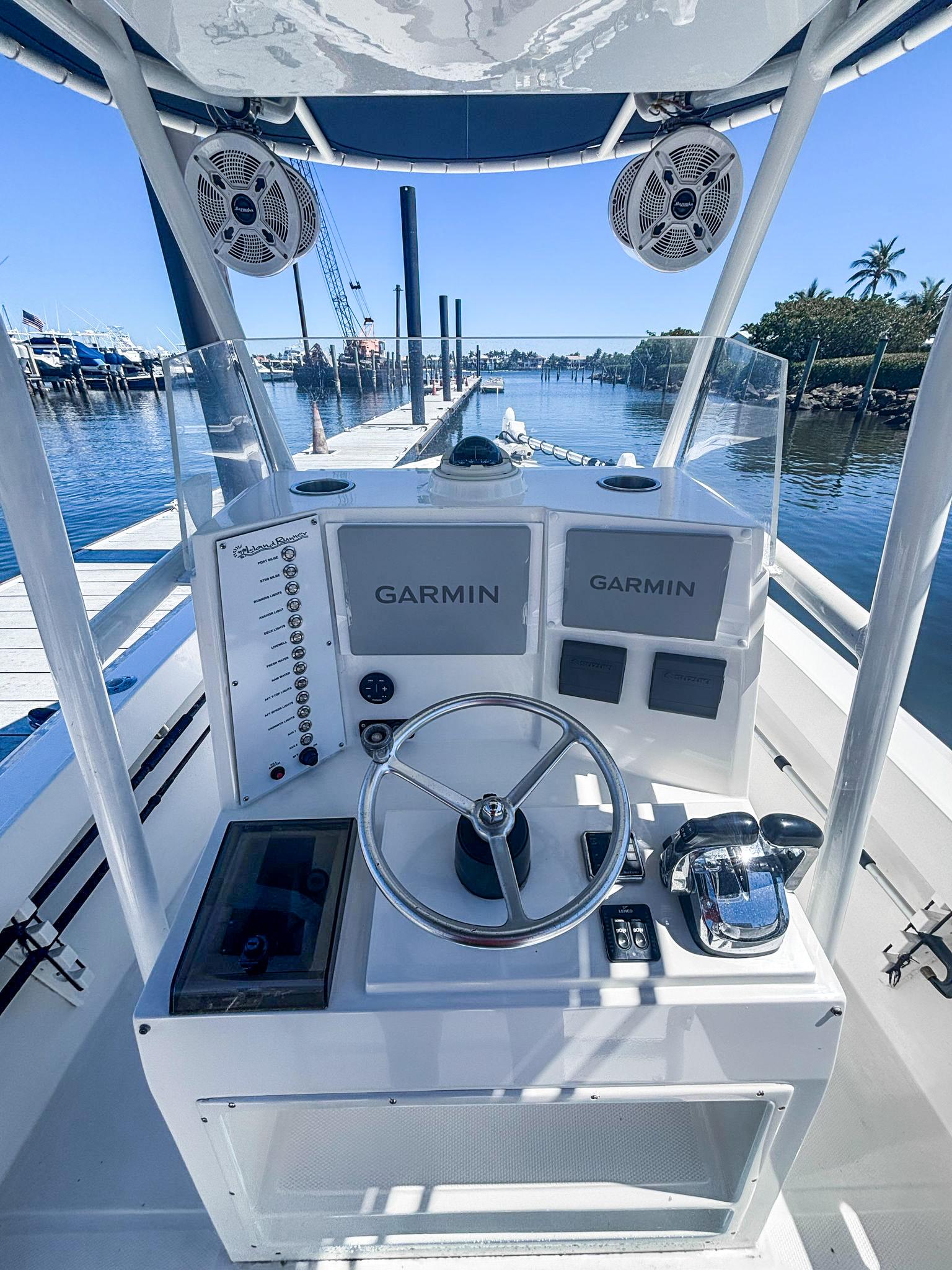 2003 Island Runner 26 Center Console Center Console for sale - YachtWorld