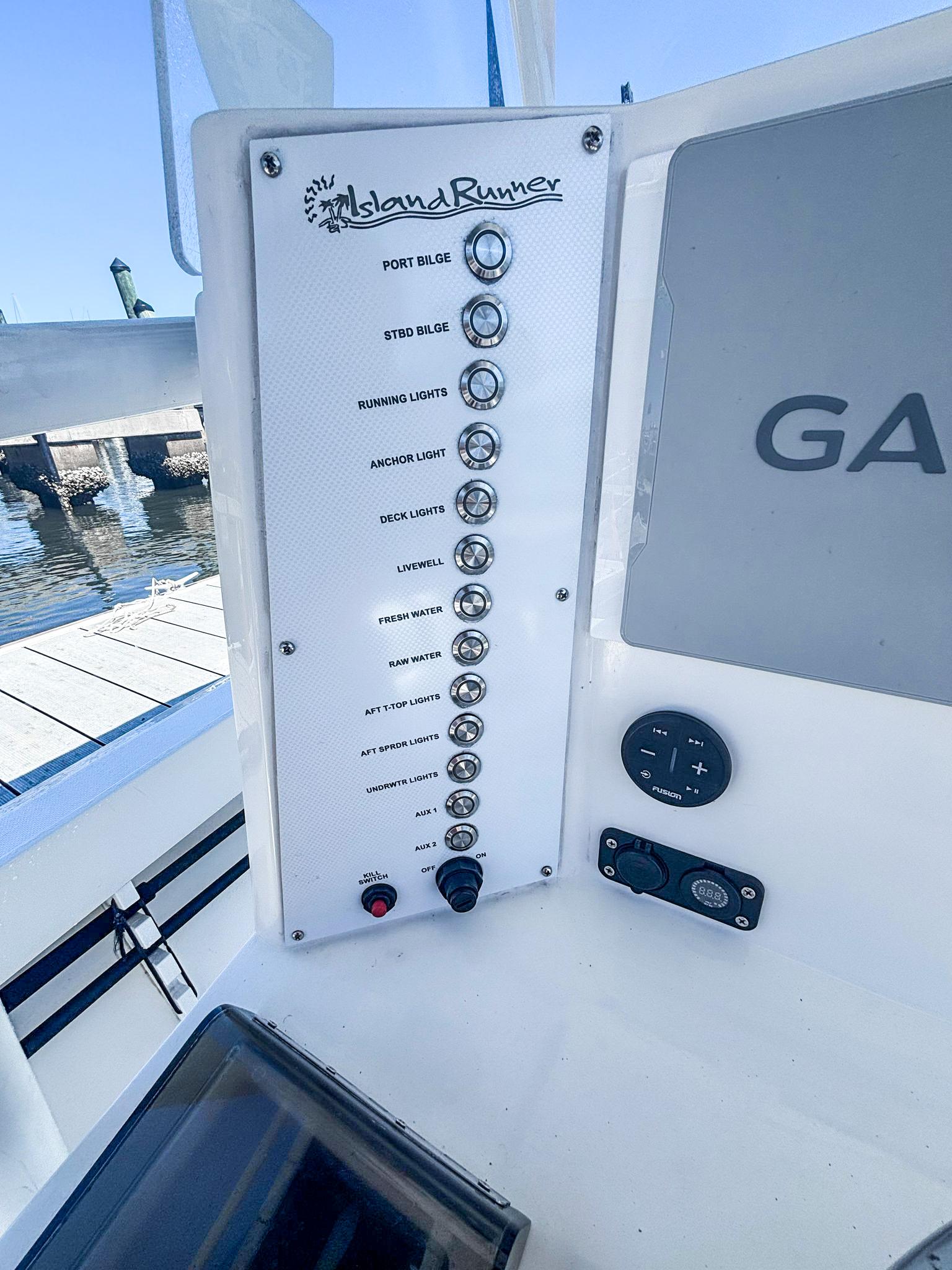 2003 Island Runner 26 Center Console Center Console for sale - YachtWorld