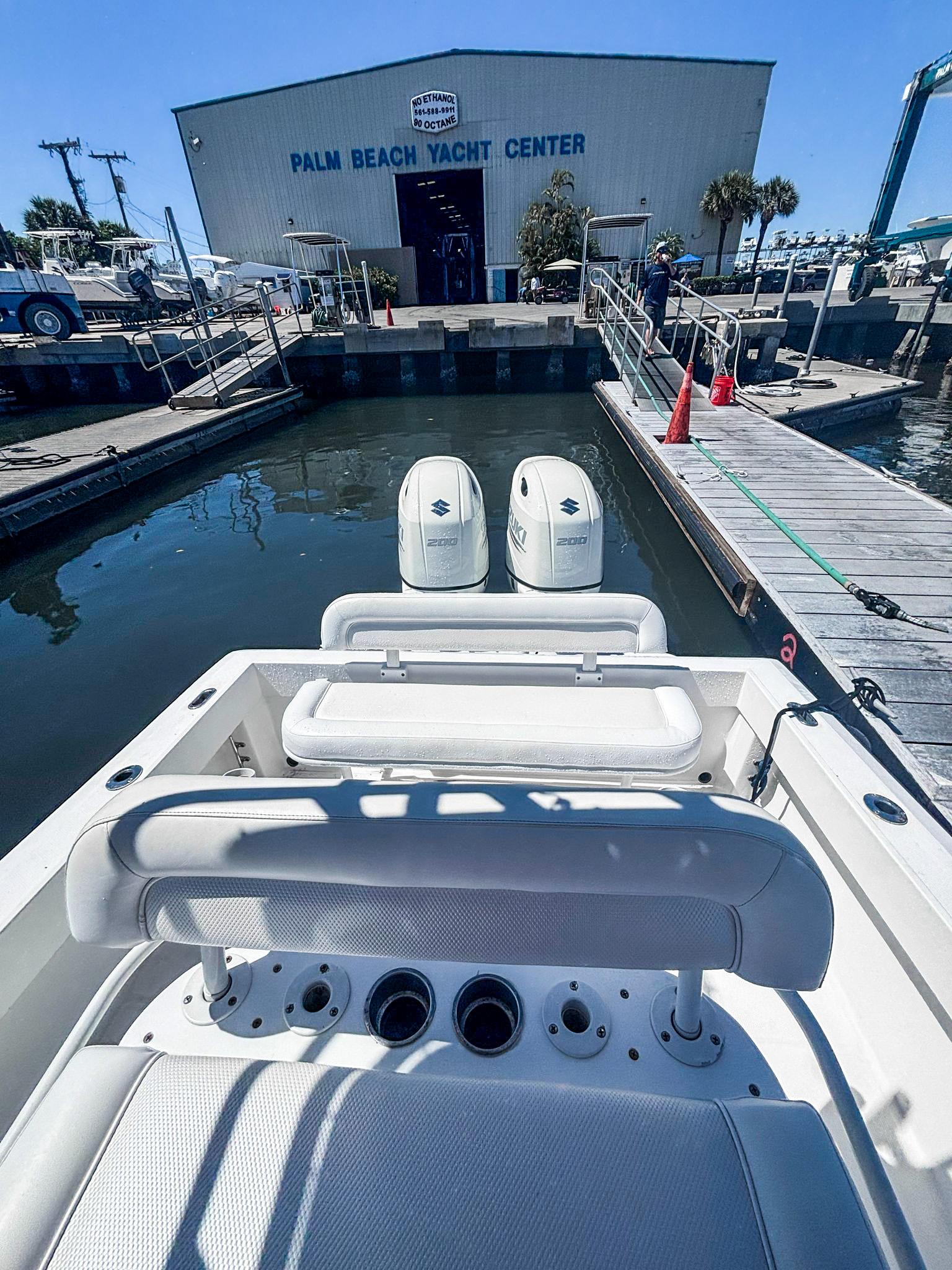 2003 Island Runner 26 Center Console Center Console for sale - YachtWorld
